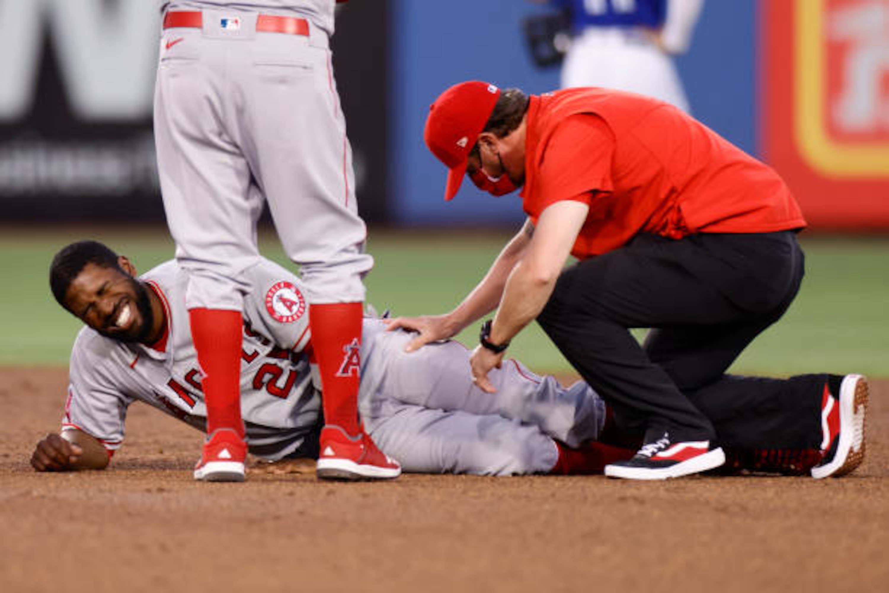 Angels' Dexter Fowler to Undergo Surgery for Knee Injury Diagnosed as ...