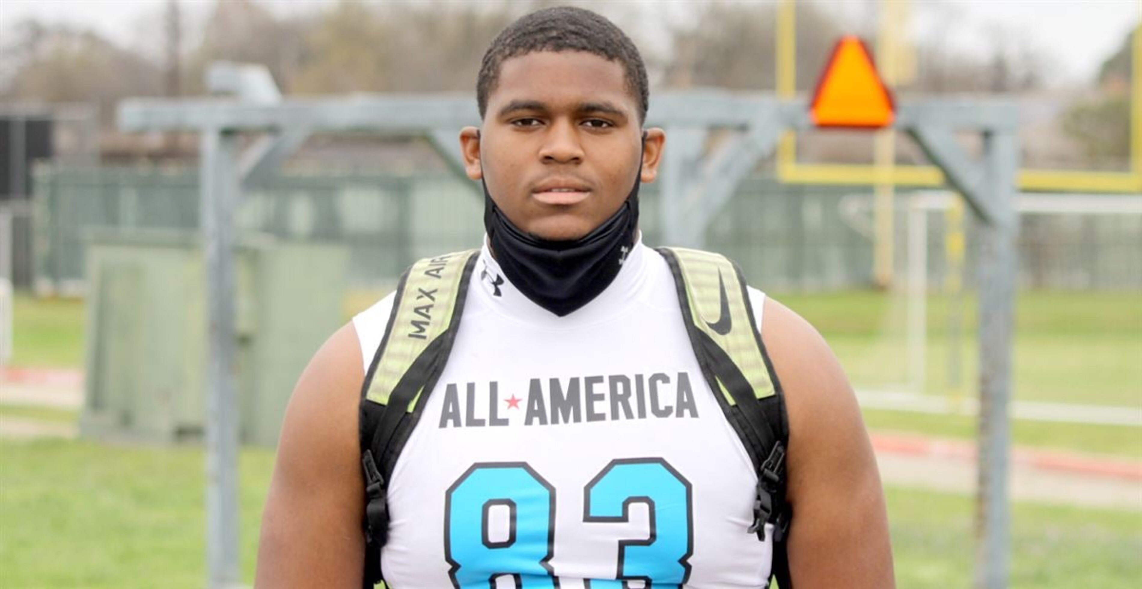 5-Star OT Kelvin Banks Jr. Commits to Texas After Decommitting from Oregon