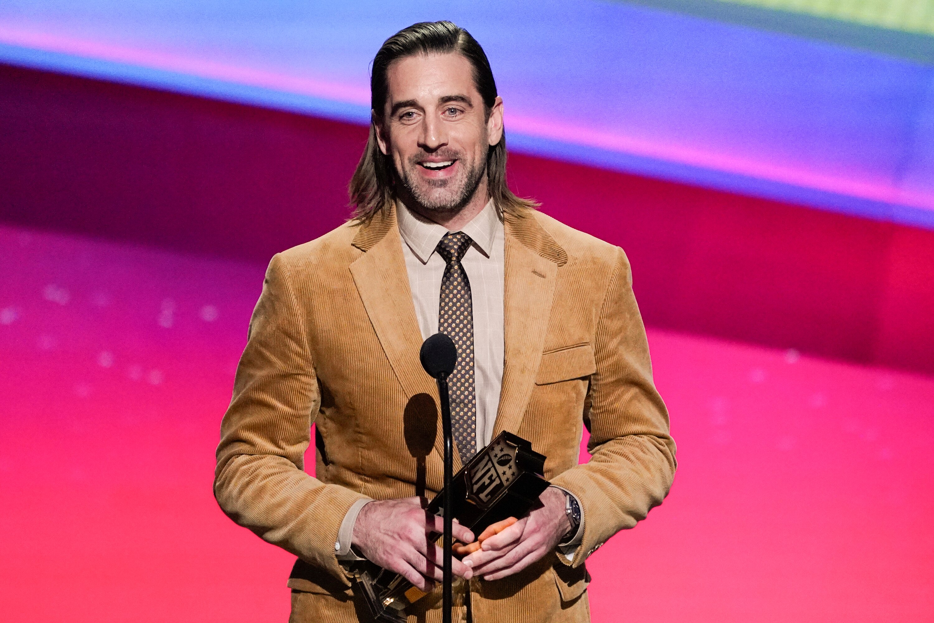 Aaron Rodgers' Career Earnings, Net Worth After Reported $200M Packers ...
