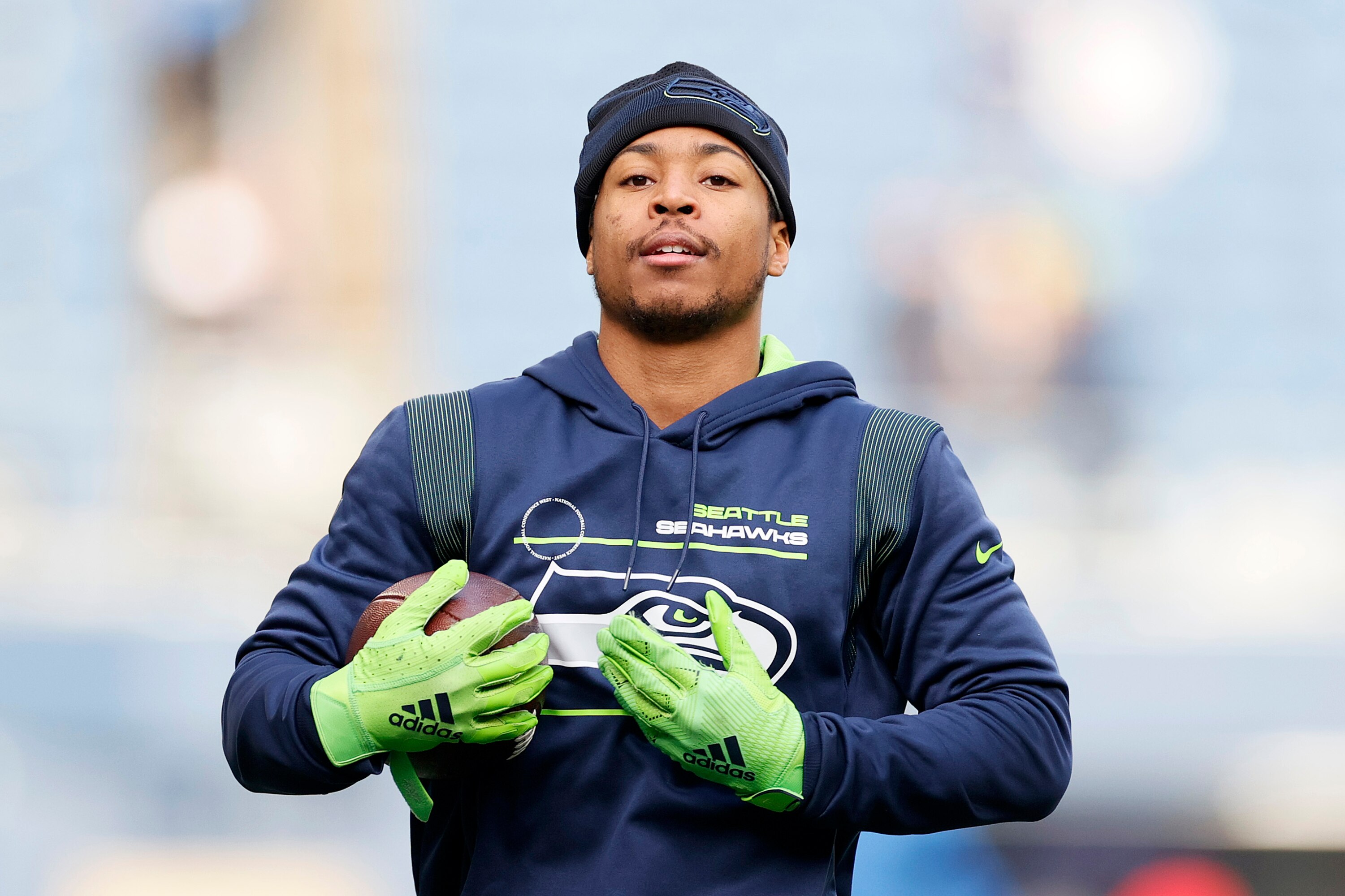 Seahawks' Tyler Lockett Offers to Run Routes for Colin Kaepernick's ...