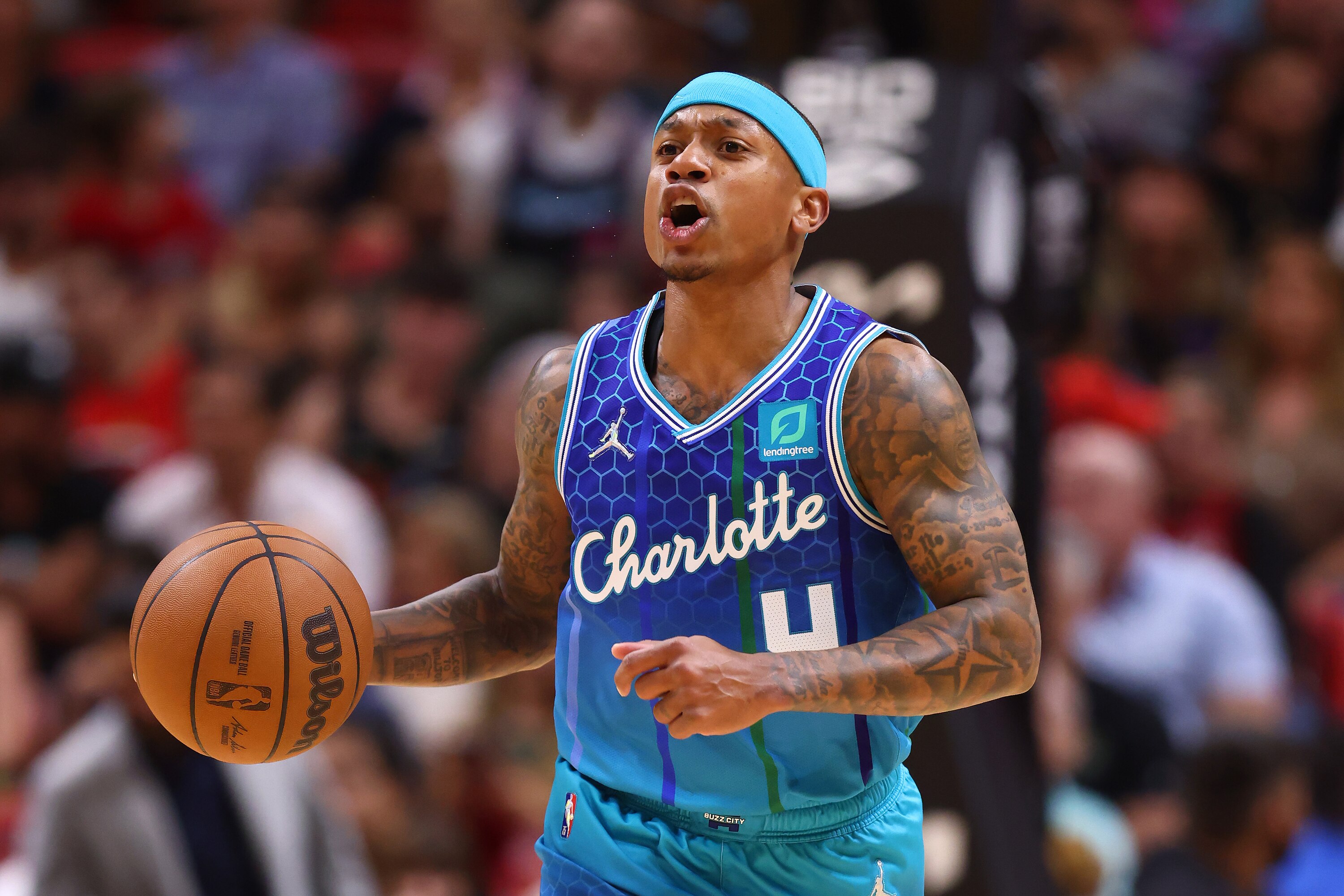 Shams: Isaiah Thomas Signs Contract with Jazz's G League Affiliate ...