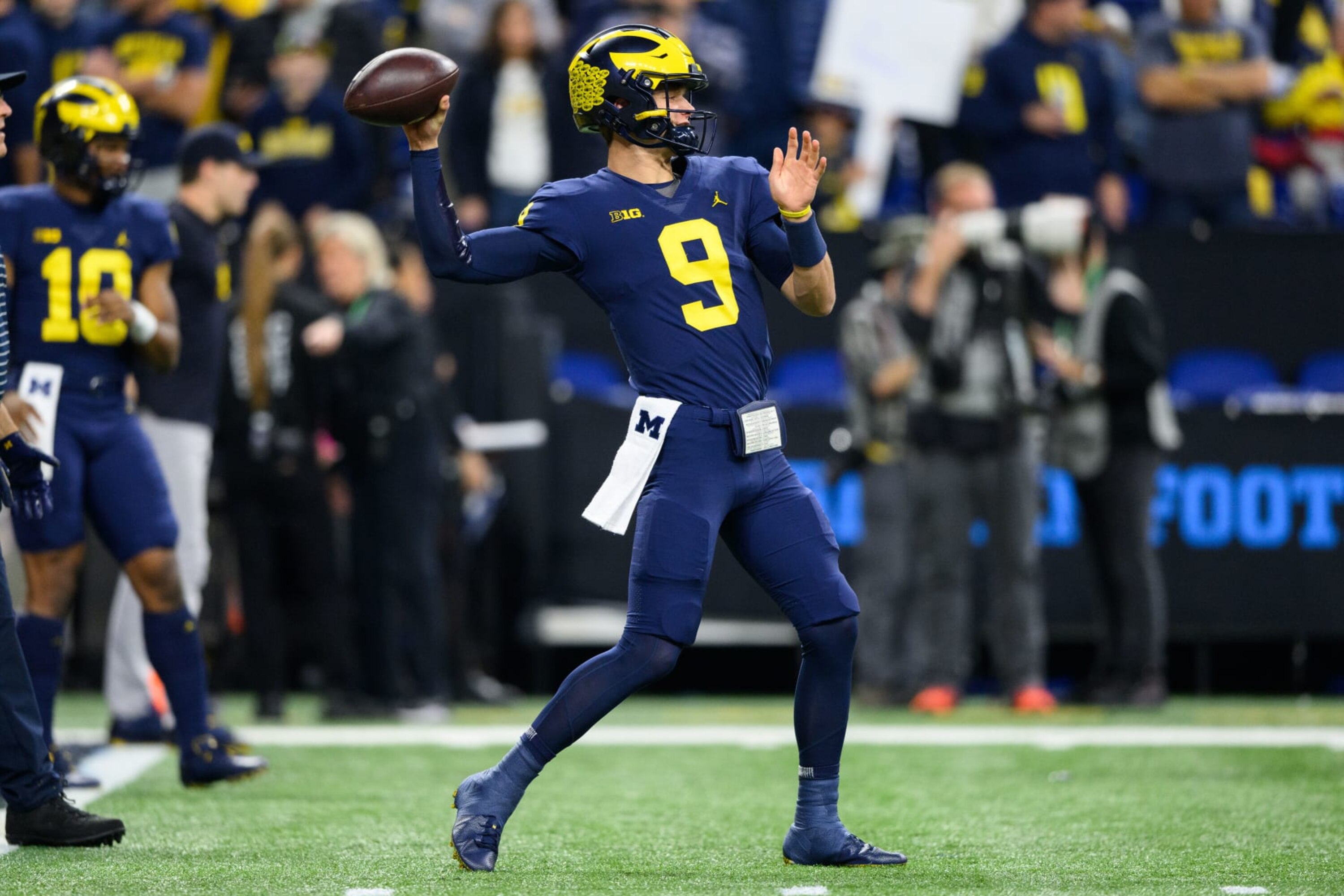 College Football Picks for Every Game: CFB Playoff and New Year's Six