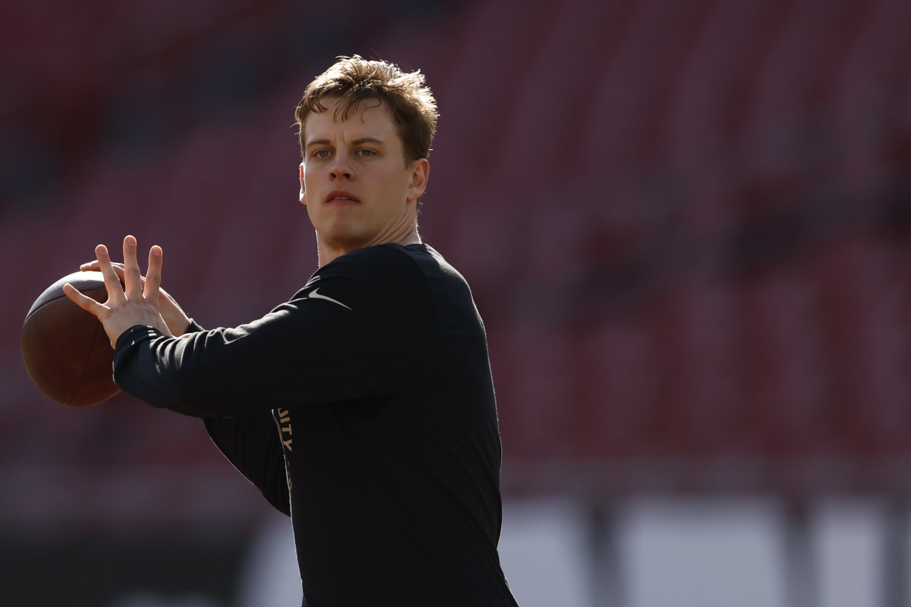 Joe Burrow, Blake Griffin, Around 20 More Athletes Buy Iowa Farm for ...