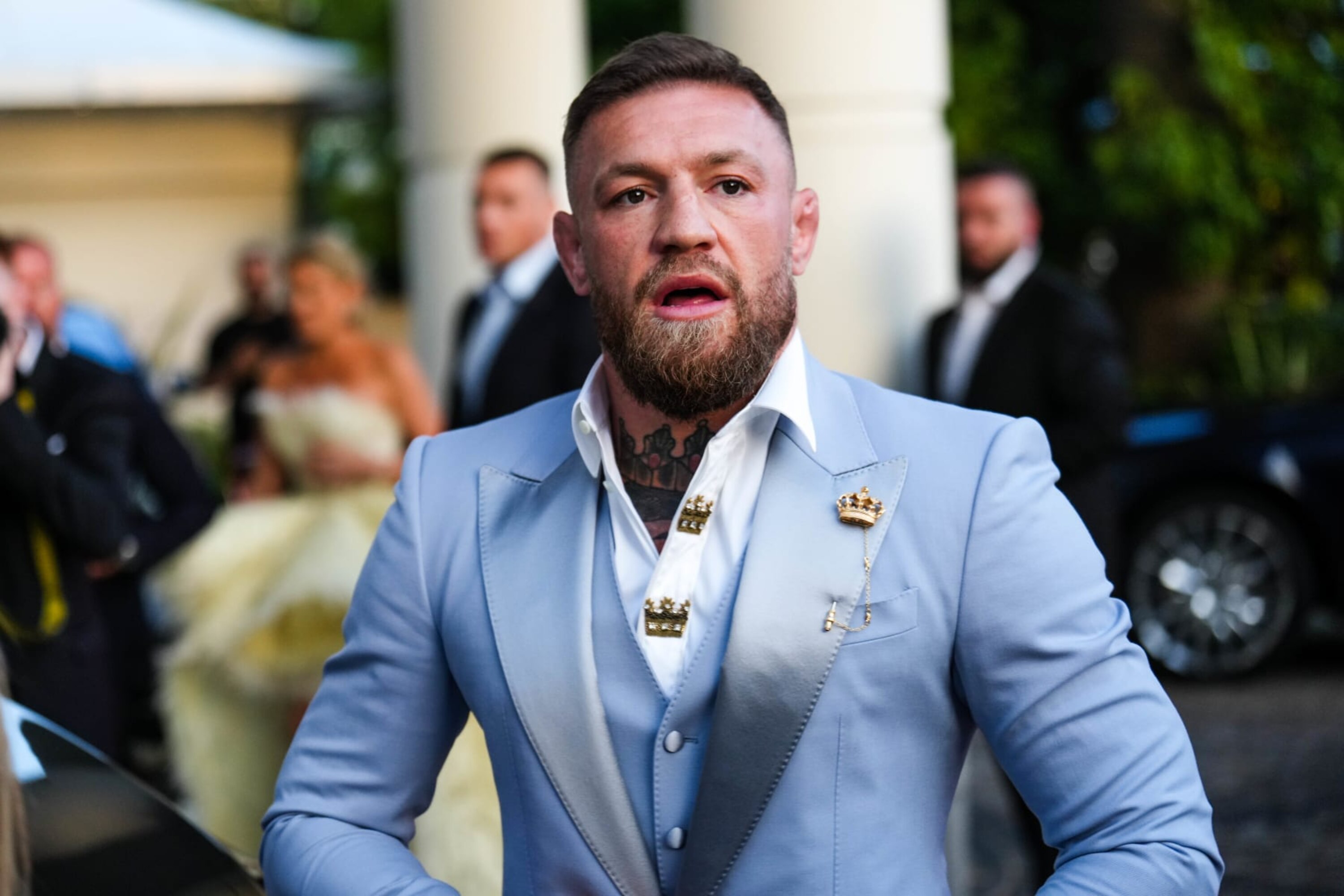 Conor McGregor Teases WWE Spot; JR on Stone Cold's Return; WWE Rumors on Pat McAfee