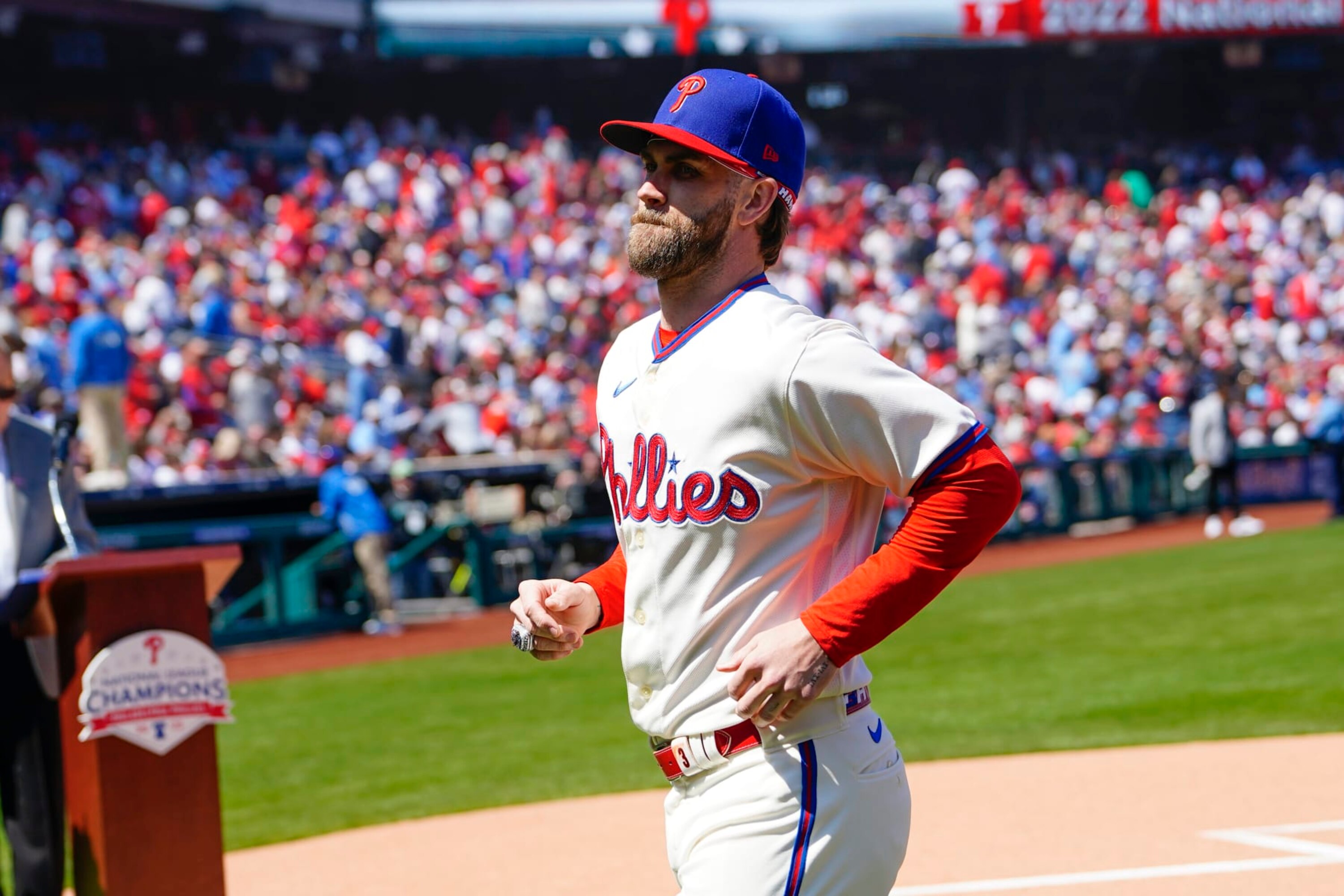 Phillies' Bryce Harper Cleared to Hit in Games; Reinjury Risk on Slides ...
