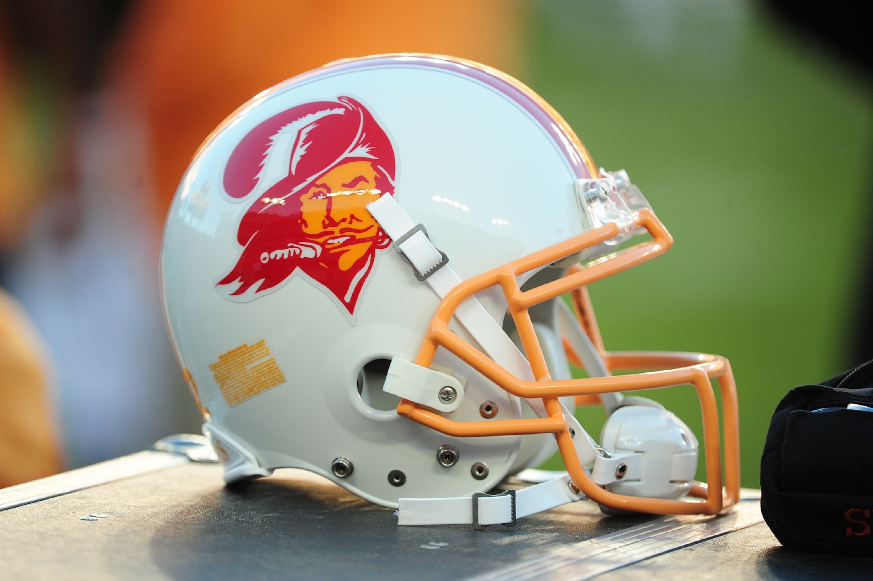 Video: Buccaneers Reveal Creamsicle Throwback Uniforms to Be Worn Week ...