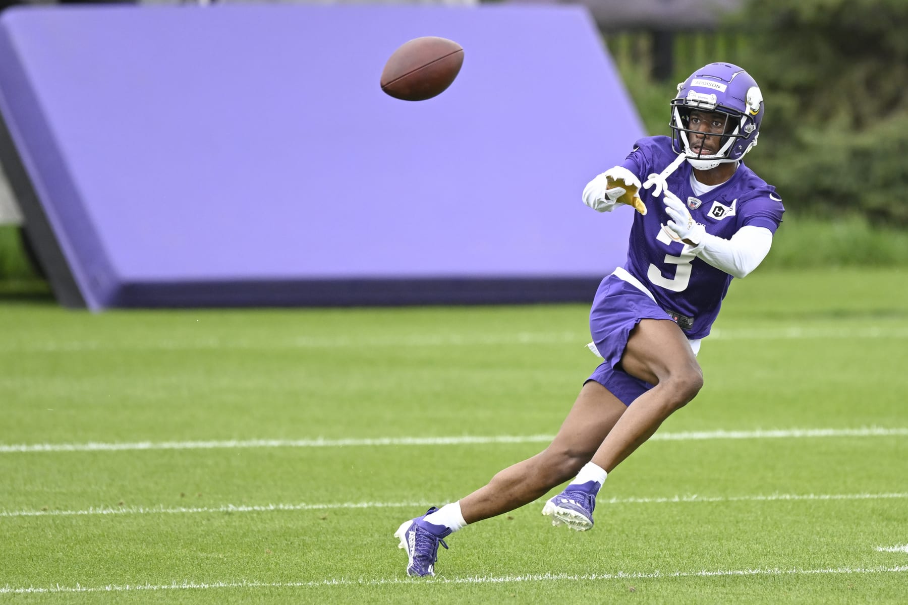 Vikings' Jordan Addison Cited, Allegedly Drove Lamborghini 140 MPH in ...