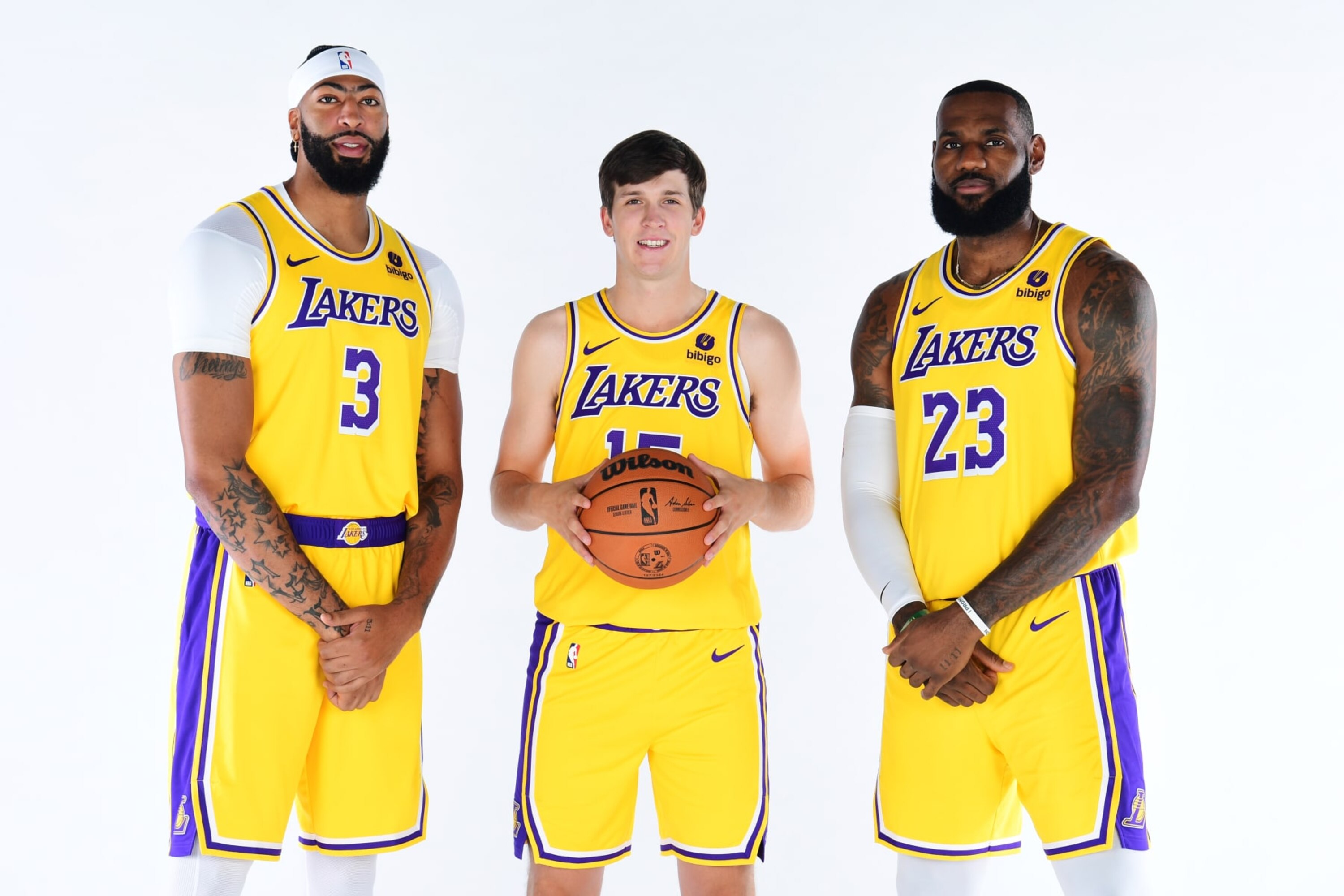 Building Every NBA Team's Best Starting and Closing Lineups