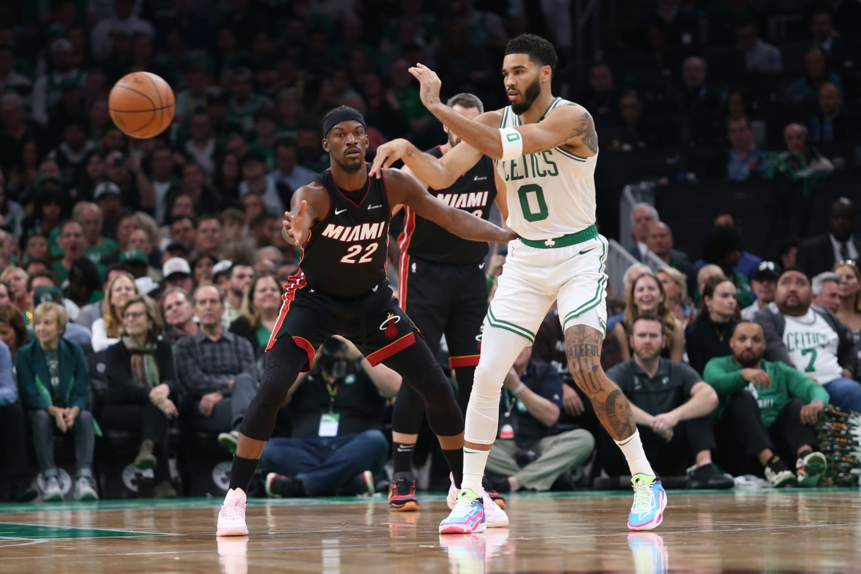 Heat's Jimmy Butler Taunted by NBA Fans as Jayson Tatum, Celtics Avenge ...