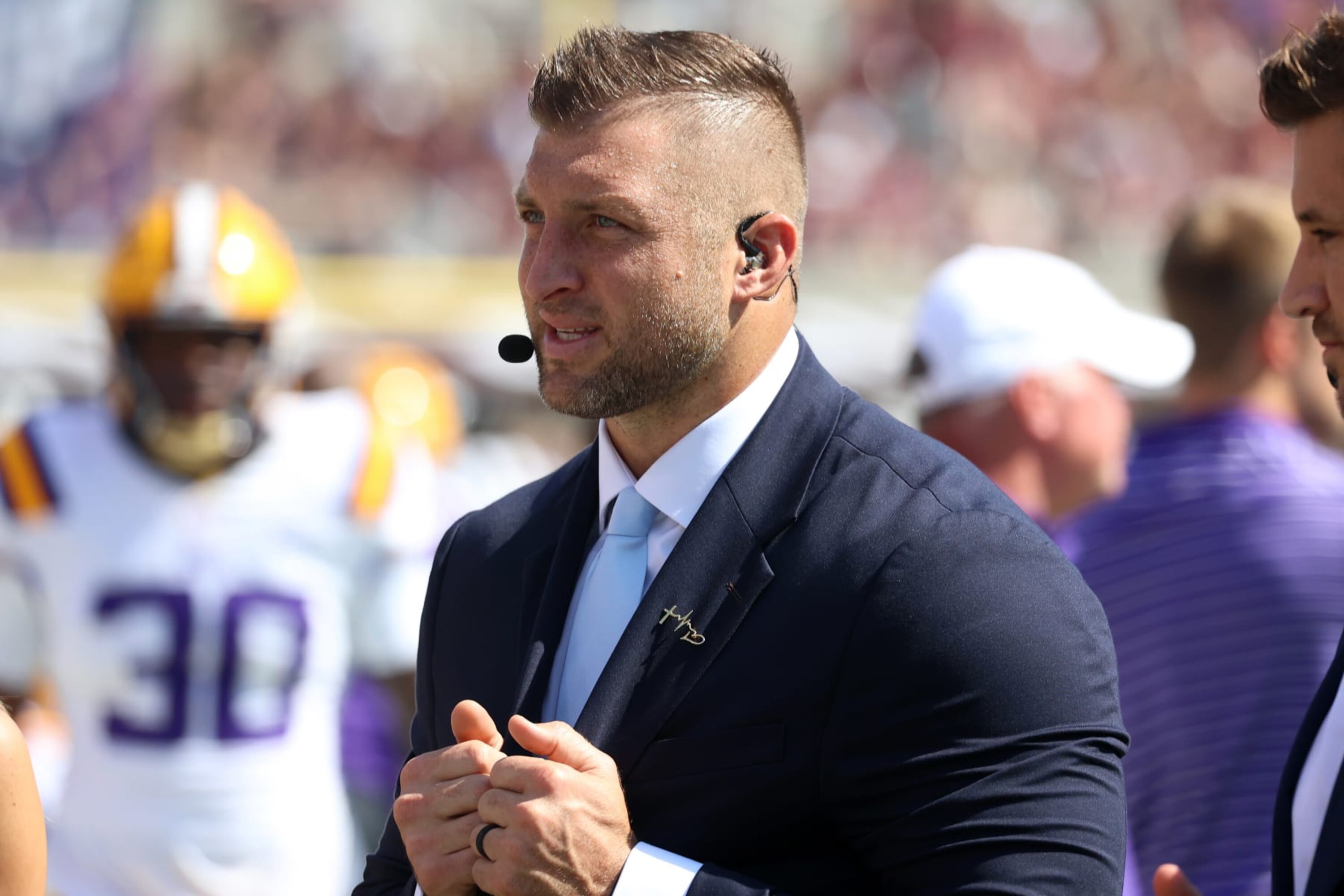 Florida Legend Tim Tebow to Speak to Team Ahead of Season Finale vs ...
