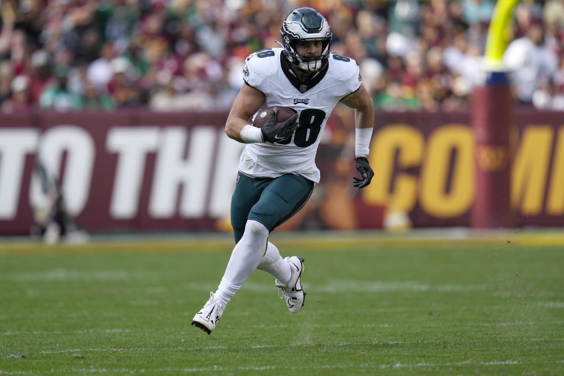 Eagles' Dallas Goedert: 'Very High' Chance of Return from Arm Injury vs ...