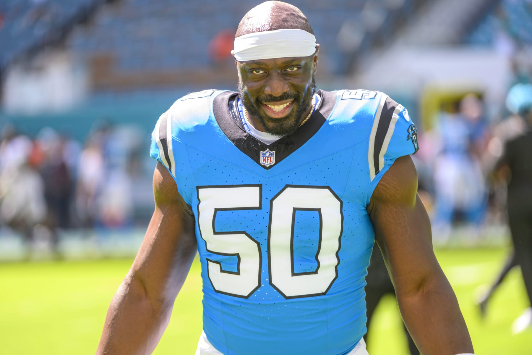 Panthers' Justin Houston Released; Reportedly Eyes Contract with Super ...