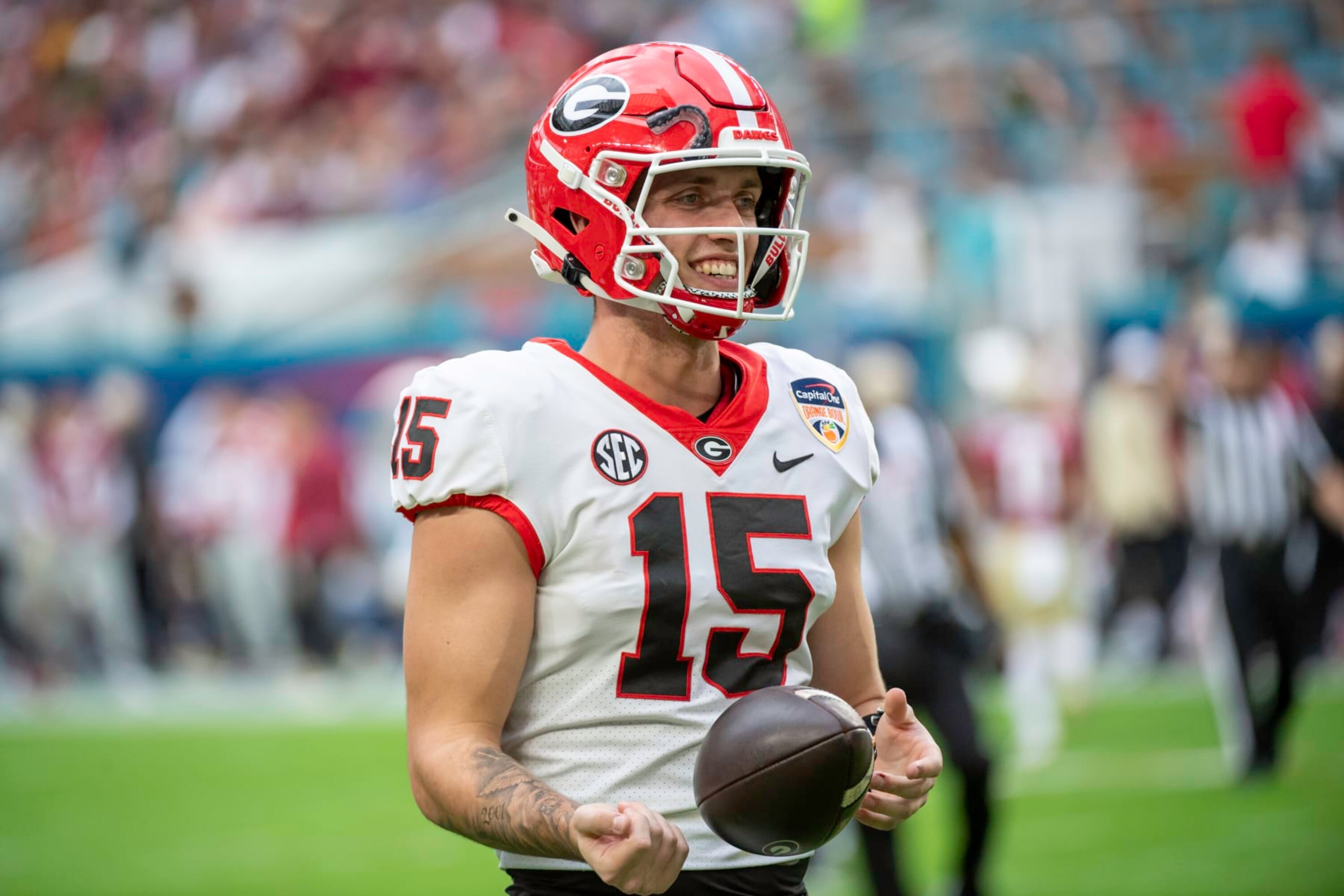 Georgia QB Carson Beck Pictured Buying $300K Lamborghini Urus Performante