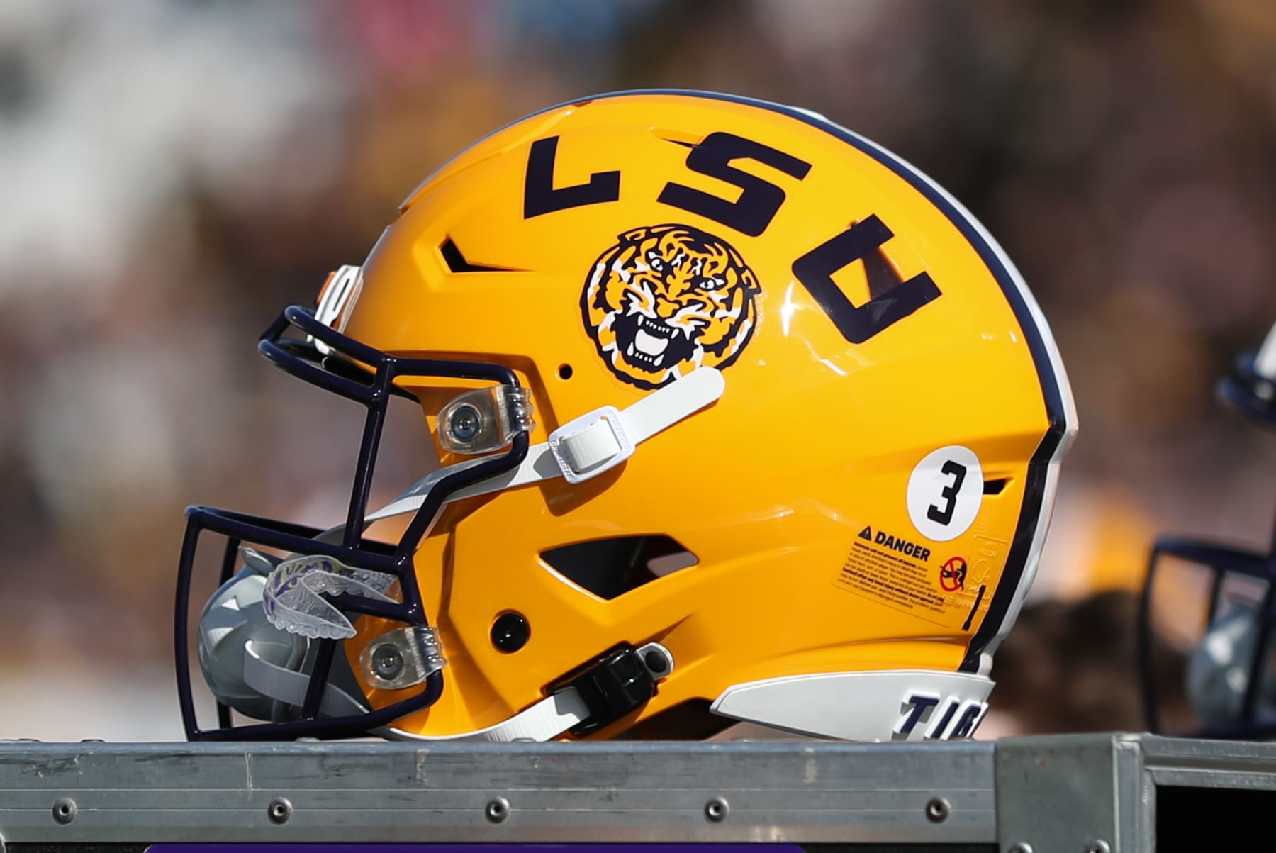LSU RB Trey Holly Arrested on Attempted Murder Charge After February ...
