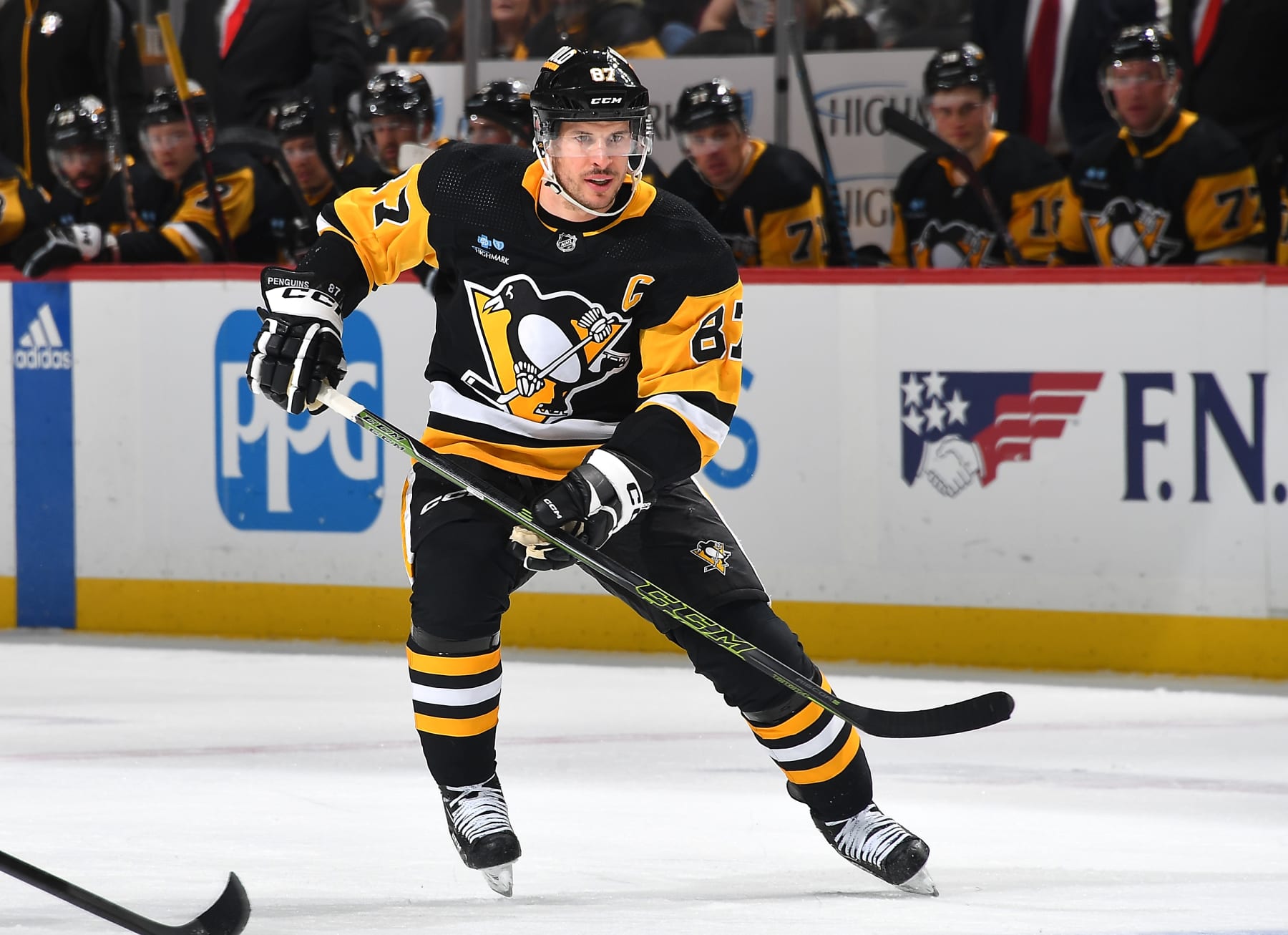 Sidney Crosby, Penguins Agree to 2-Year Contract Extension with $8.7M AAV