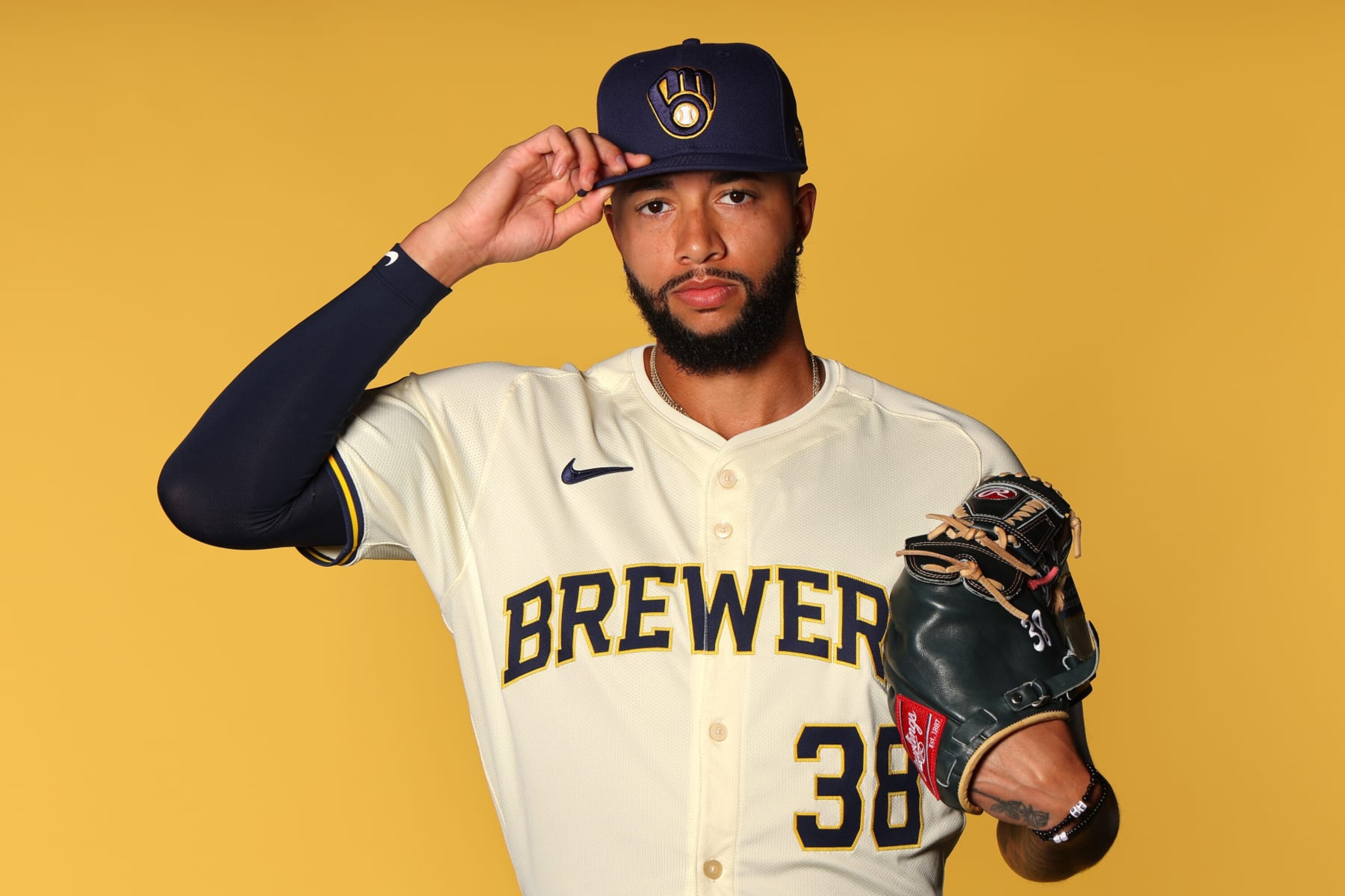 Report: Brewers' Devin Williams Out 3 Months With Back Injury; Has 2 ...