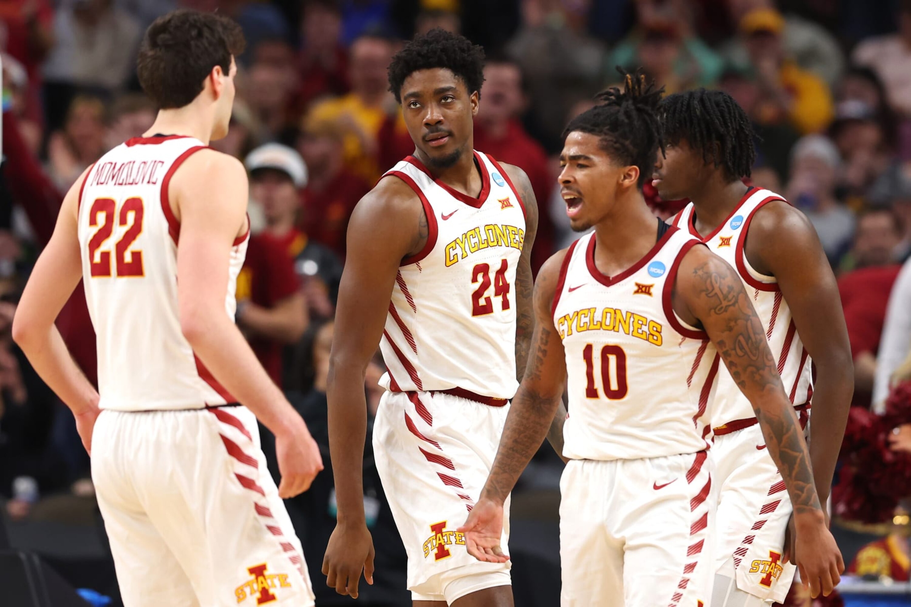 Iowa State Celebrated by March Madness Fans After Reaching Sweet 16 ...