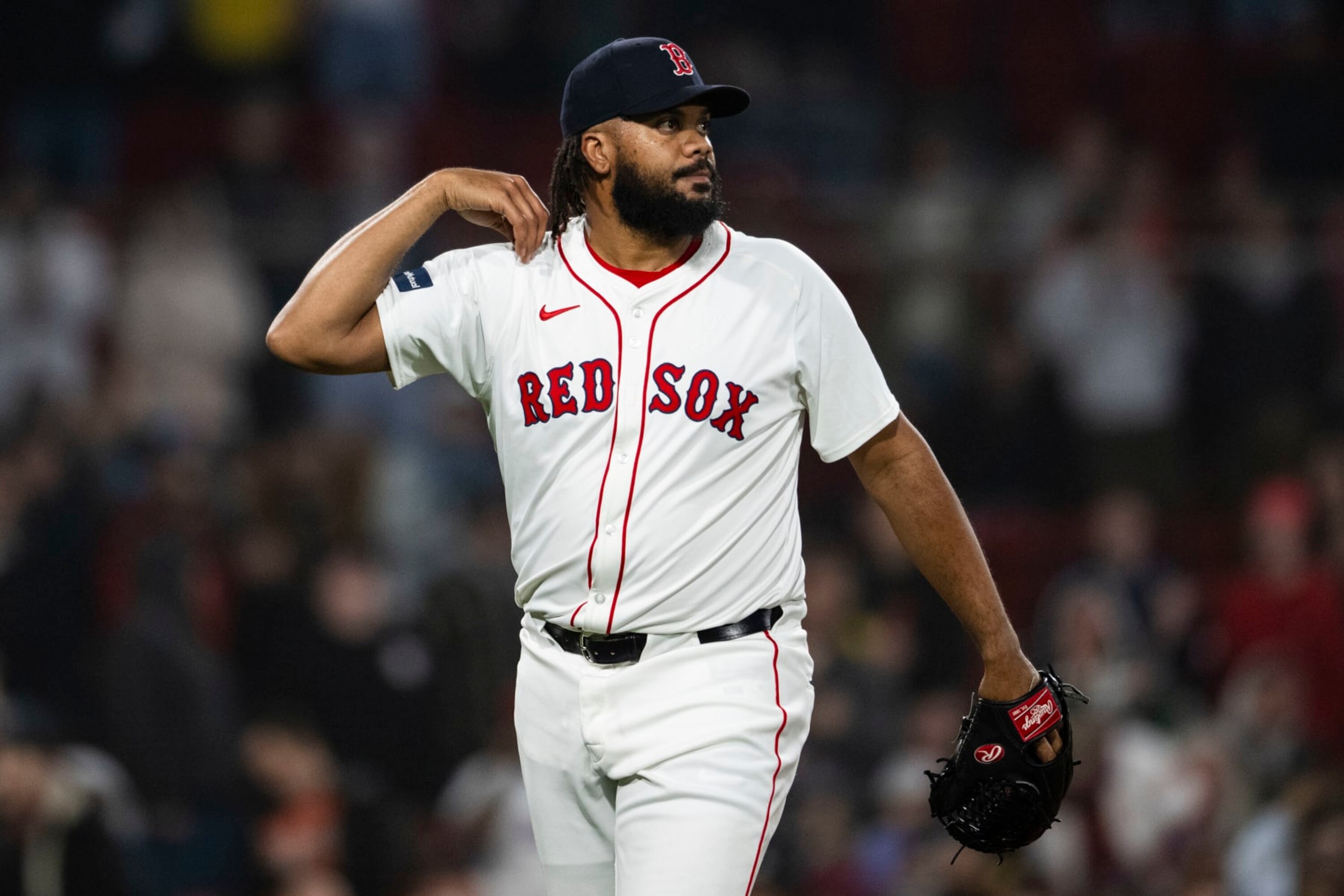 Red Sox's Kenley Jansen Wants MLB to Change Pitch Clock Rule Due to ...