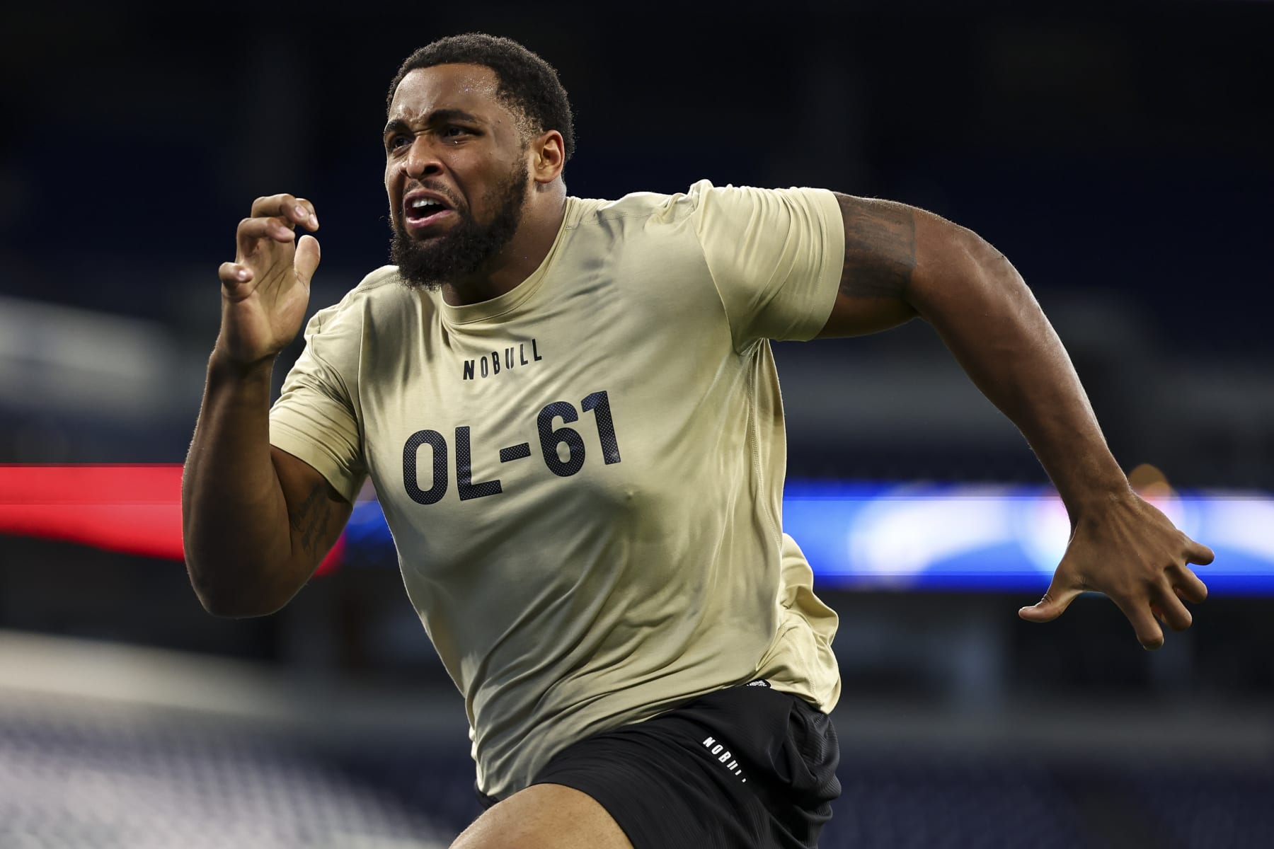 Layden Robinson NFL Draft 2024: Scouting Report for New England ...