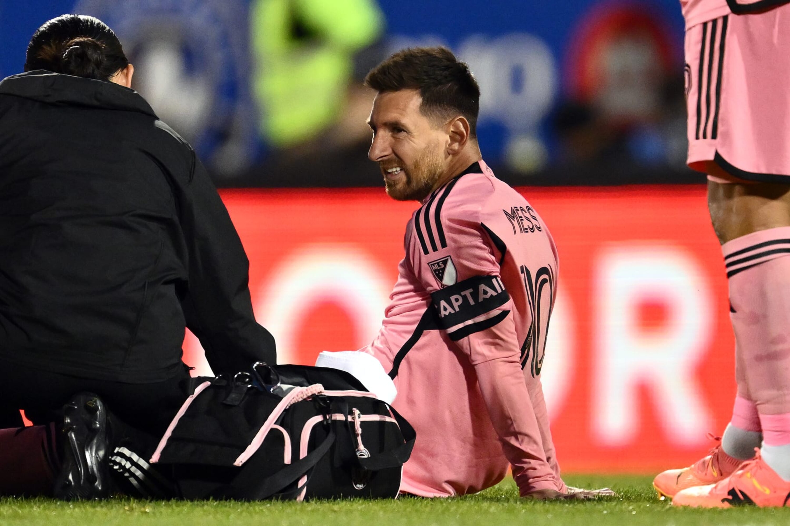 Lionel Messi Rips New MLS Sideline Rule After Injury Scare in Inter ...