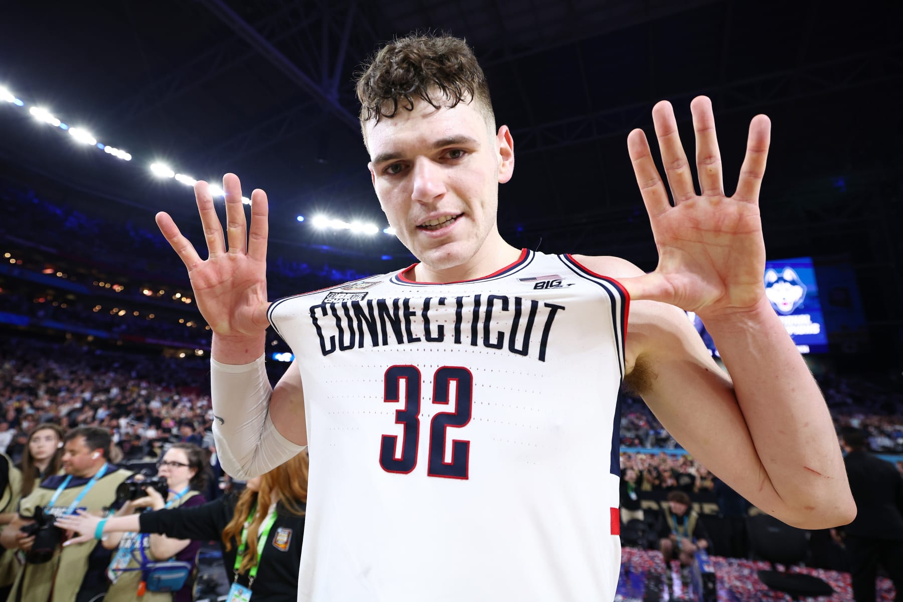 Donovan Clingan NBA Draft Scouting Report: Pro Comparison, Updated ...