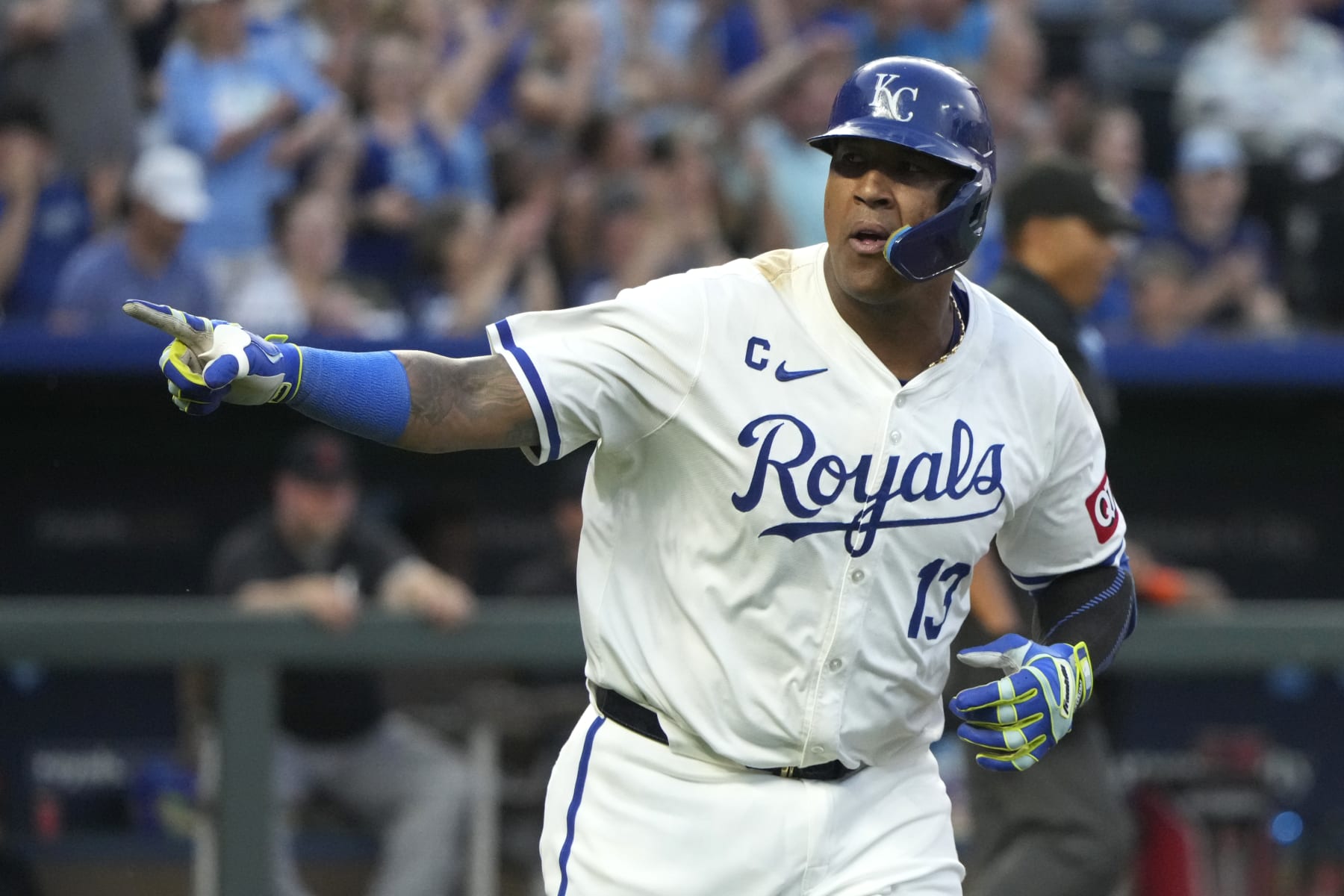 15 Active MLB Players Likely to Have Their Number Retired