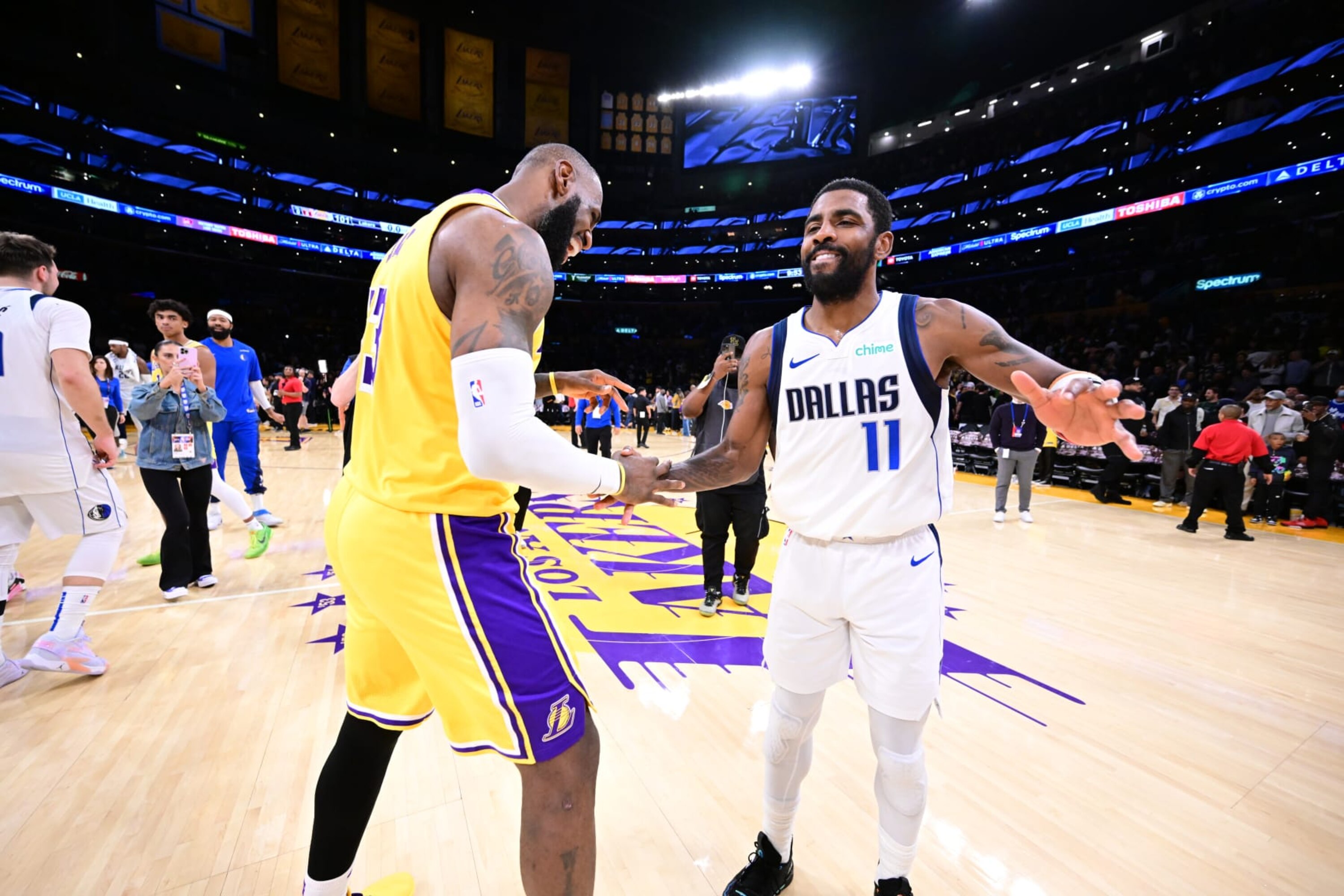 Lakers' LeBron James Calls Kyrie Irving 'Most Gifted Player' Ever in ...