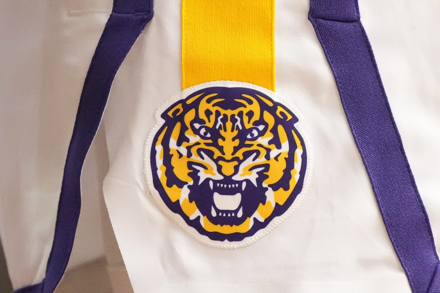 Josh Maravich Dies at 42; Son of CBB, NBA Legend Pete Played at LSU ...