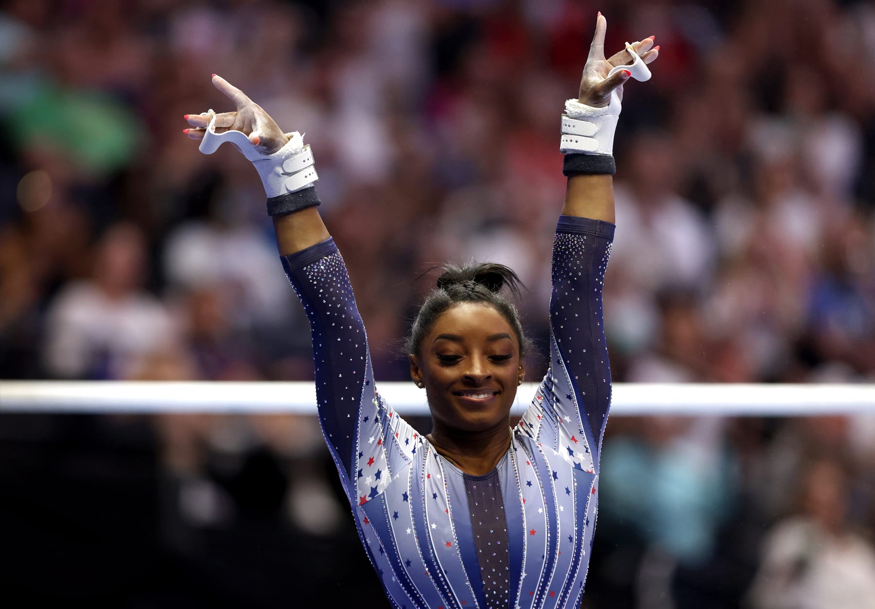 Simone Biles Leads All-Around Competition, Thrills Fans in Day 1 of US ...