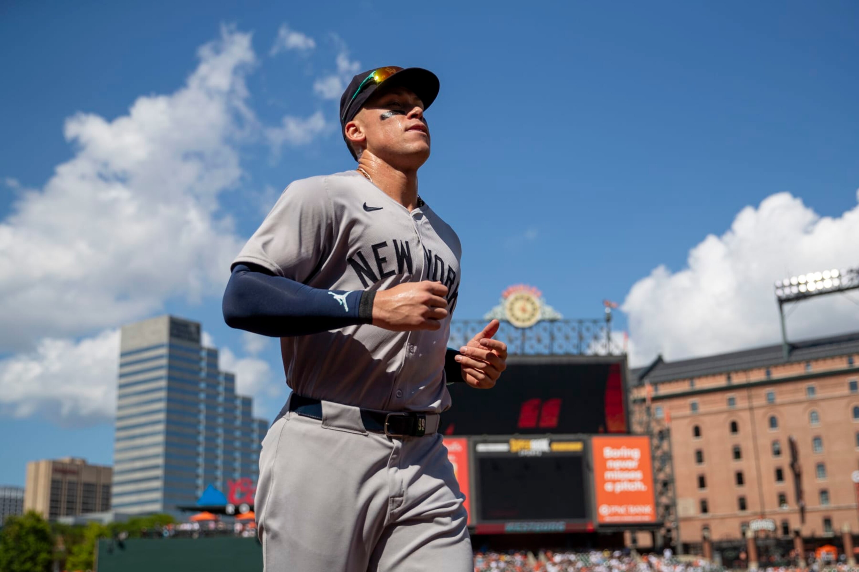 Aaron Judge Leaves MLB Fans in Awe, Sets Yankees 1st-Half HR Record vs ...