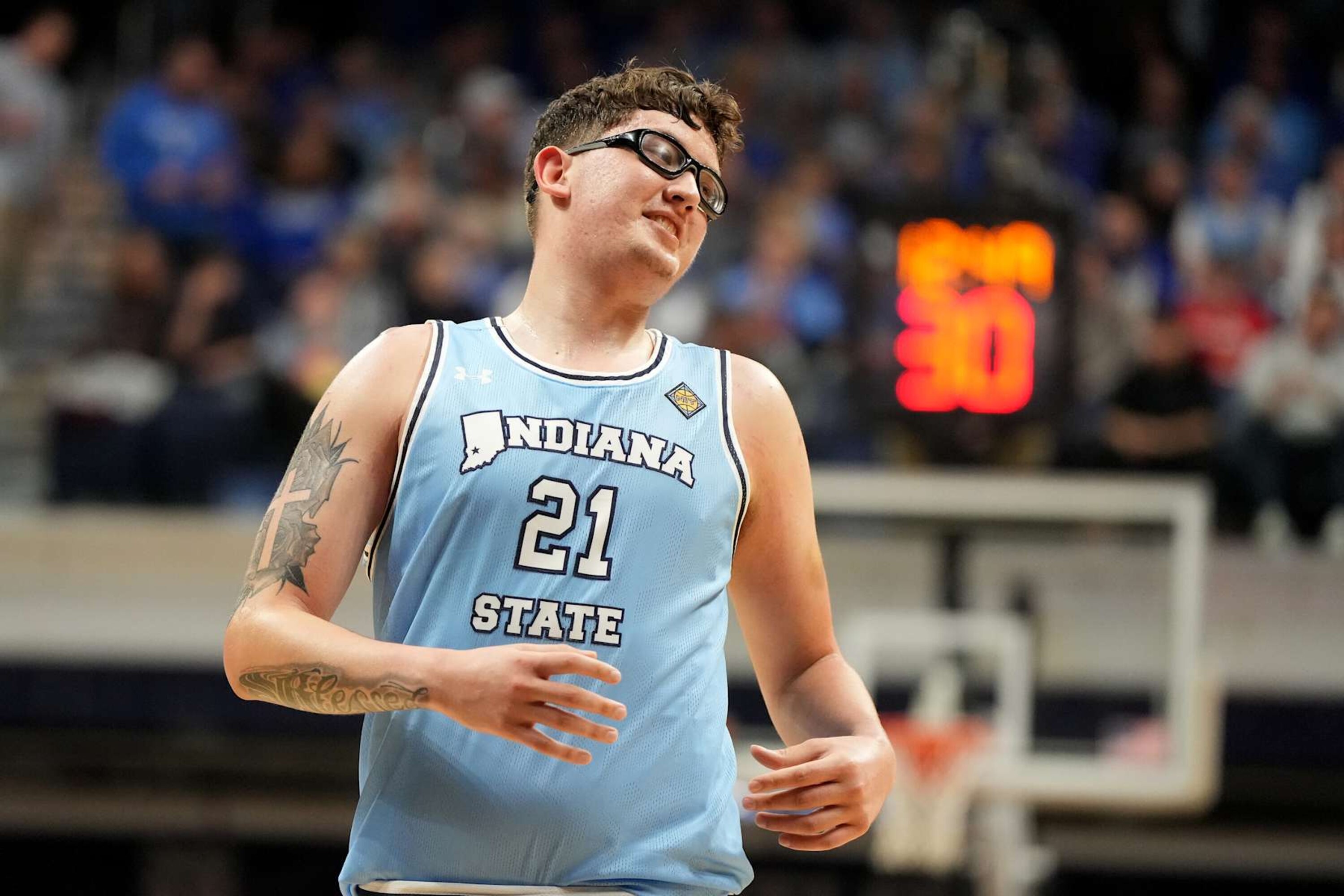 Report: St. Louis CBB Star Robbie Avila to Miss 'a Few Weeks' with ...