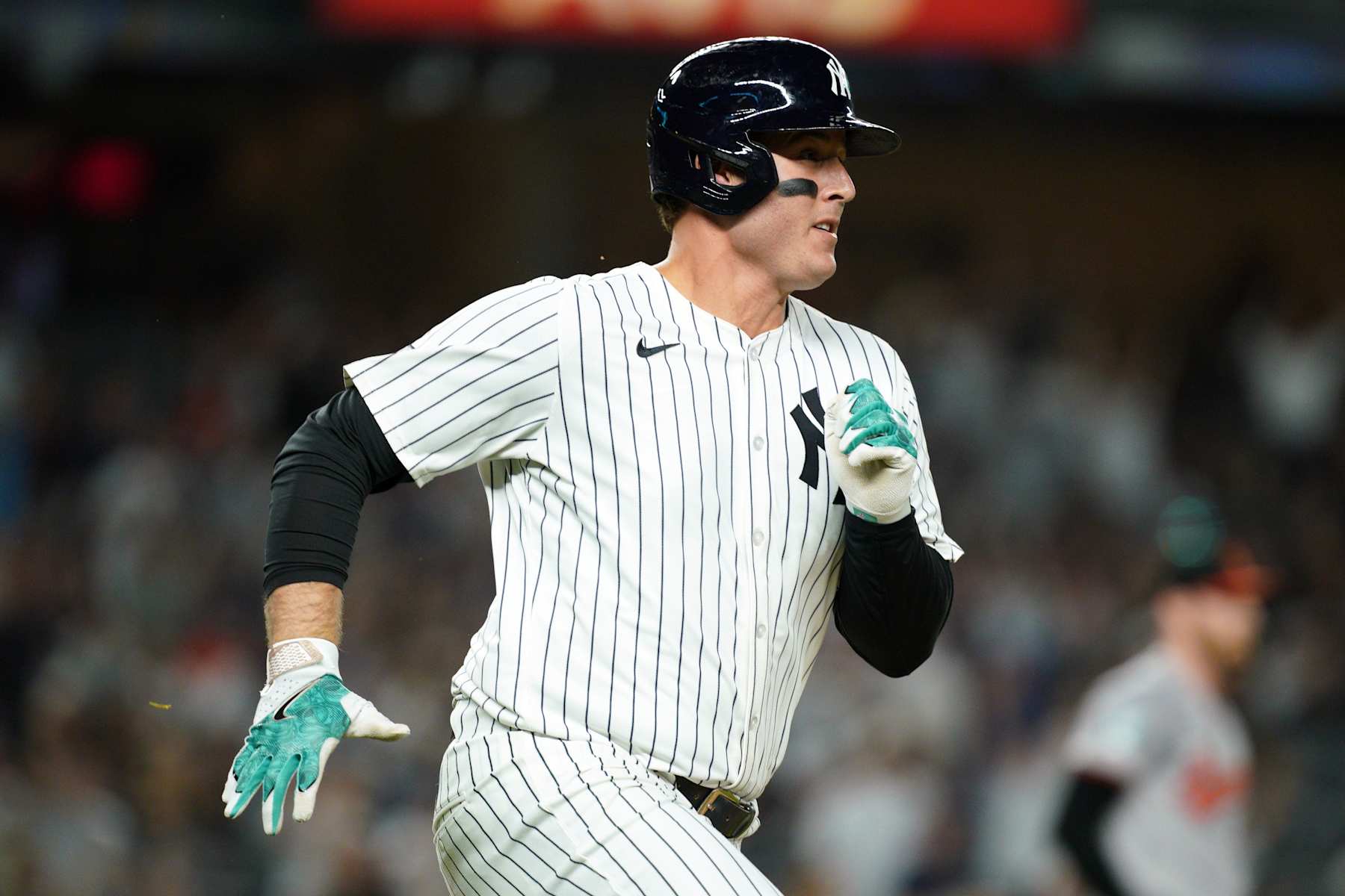 Yankees' Anthony Rizzo a 'Long Shot' to Play in ALDS Amid Finger Injury ...
