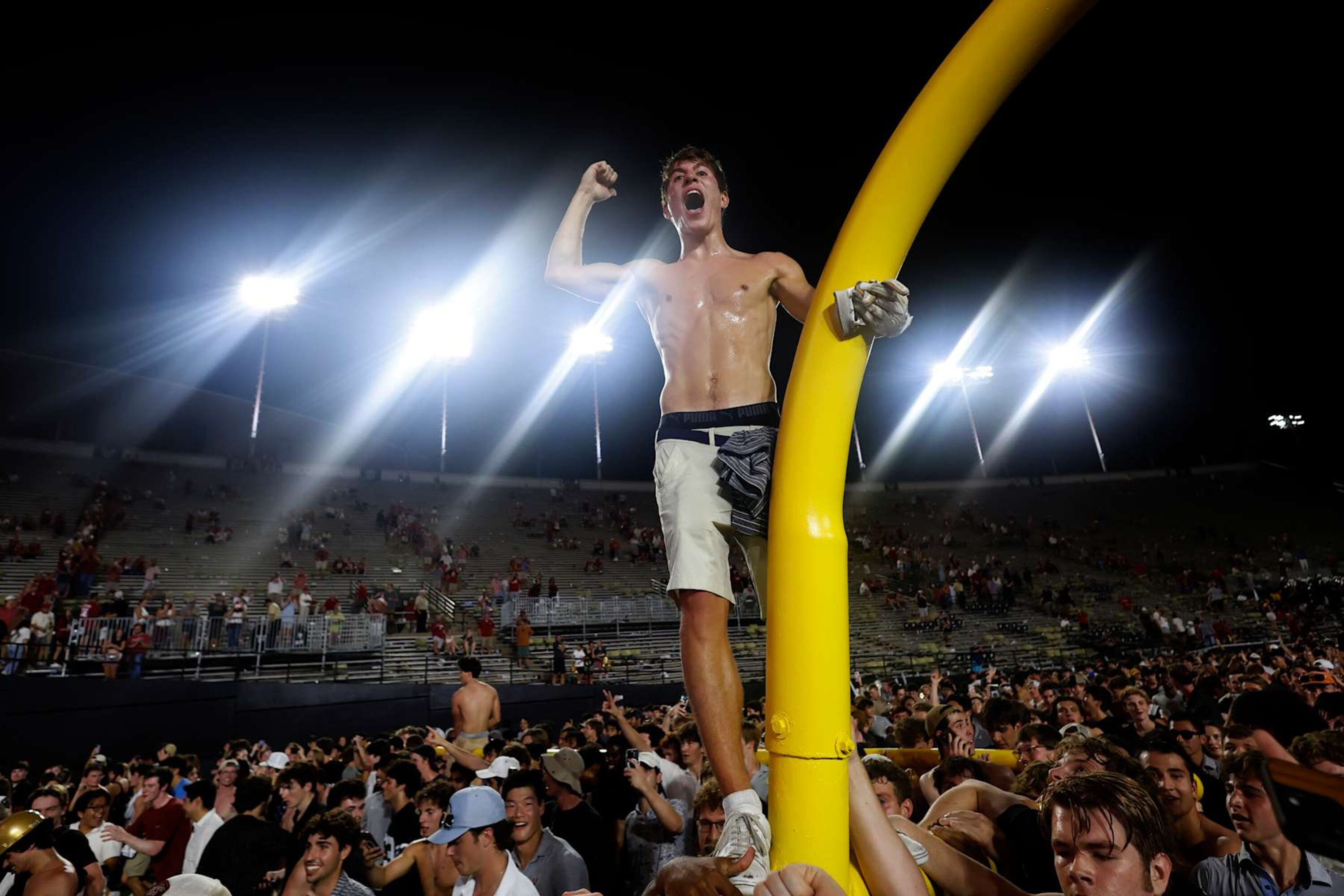 Vanderbilt to Auction Pieces of Goal Post, Pylons, More from Alabama ...