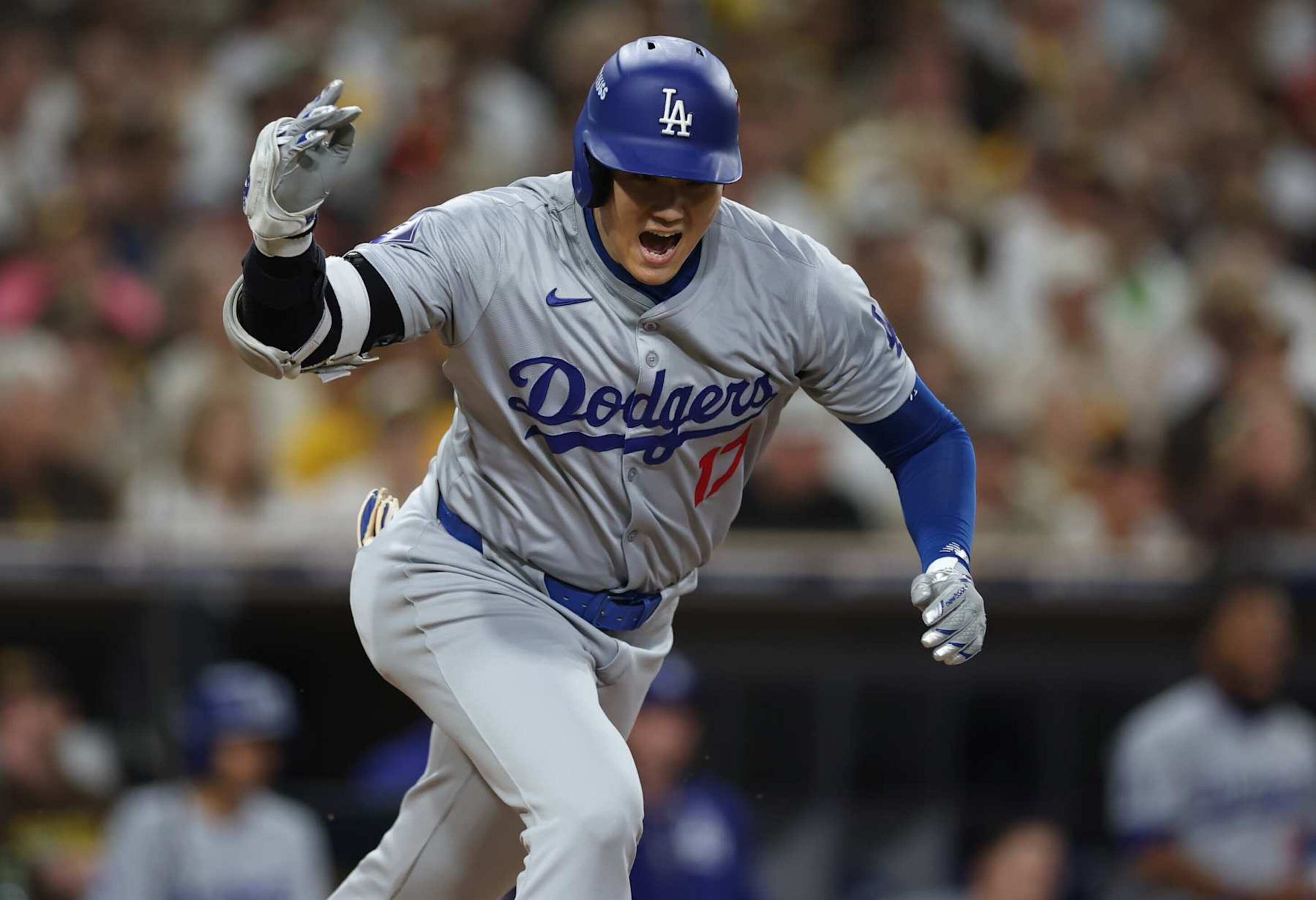 Re-Grading the Biggest MLB Free Agent Contract Signings of the Last Year