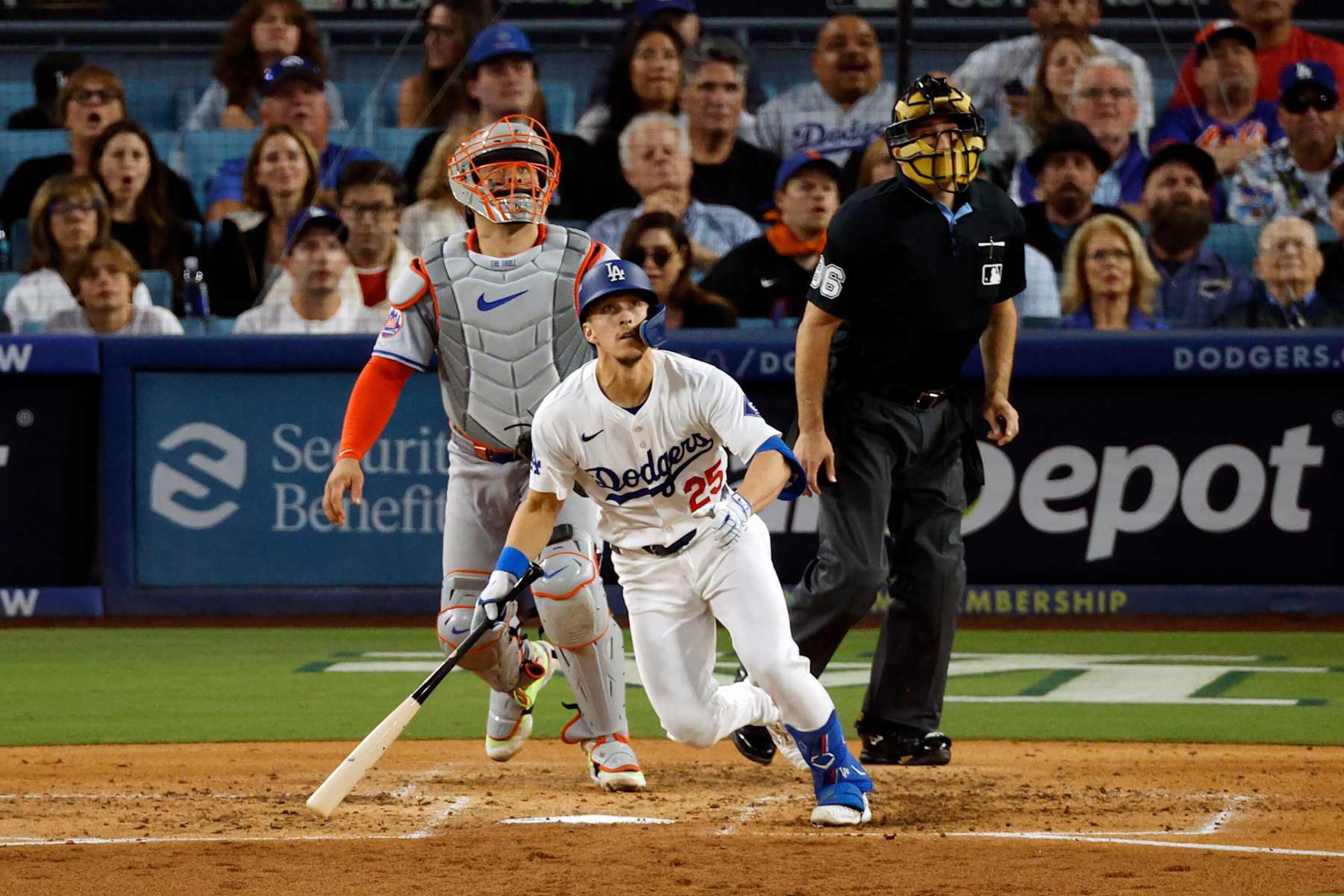 Tommy Edman Wins NLCS MVP as Dodgers Clinch World Series Matchup vs ...