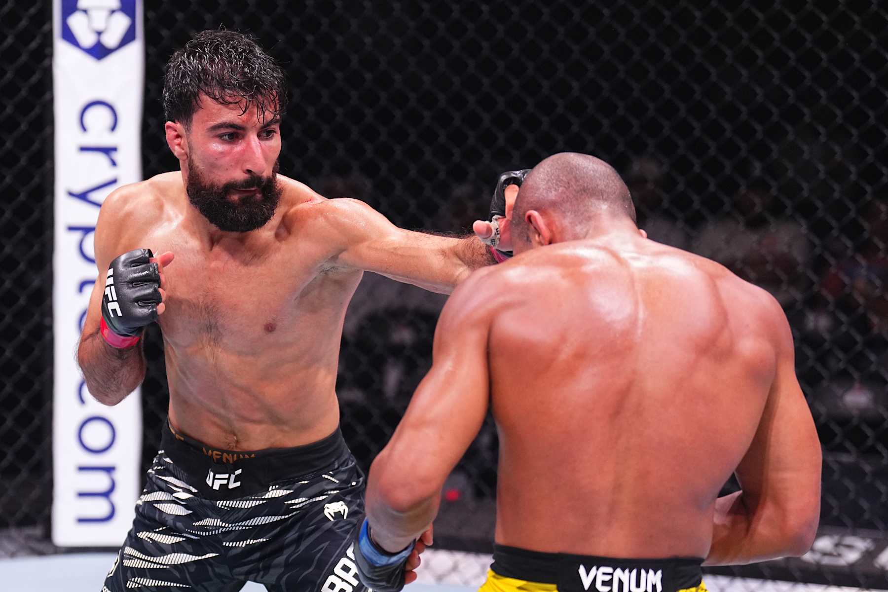 UFC 308 Results: Live Winners and Losers Ilia Topuria vs. Max Holloway Card