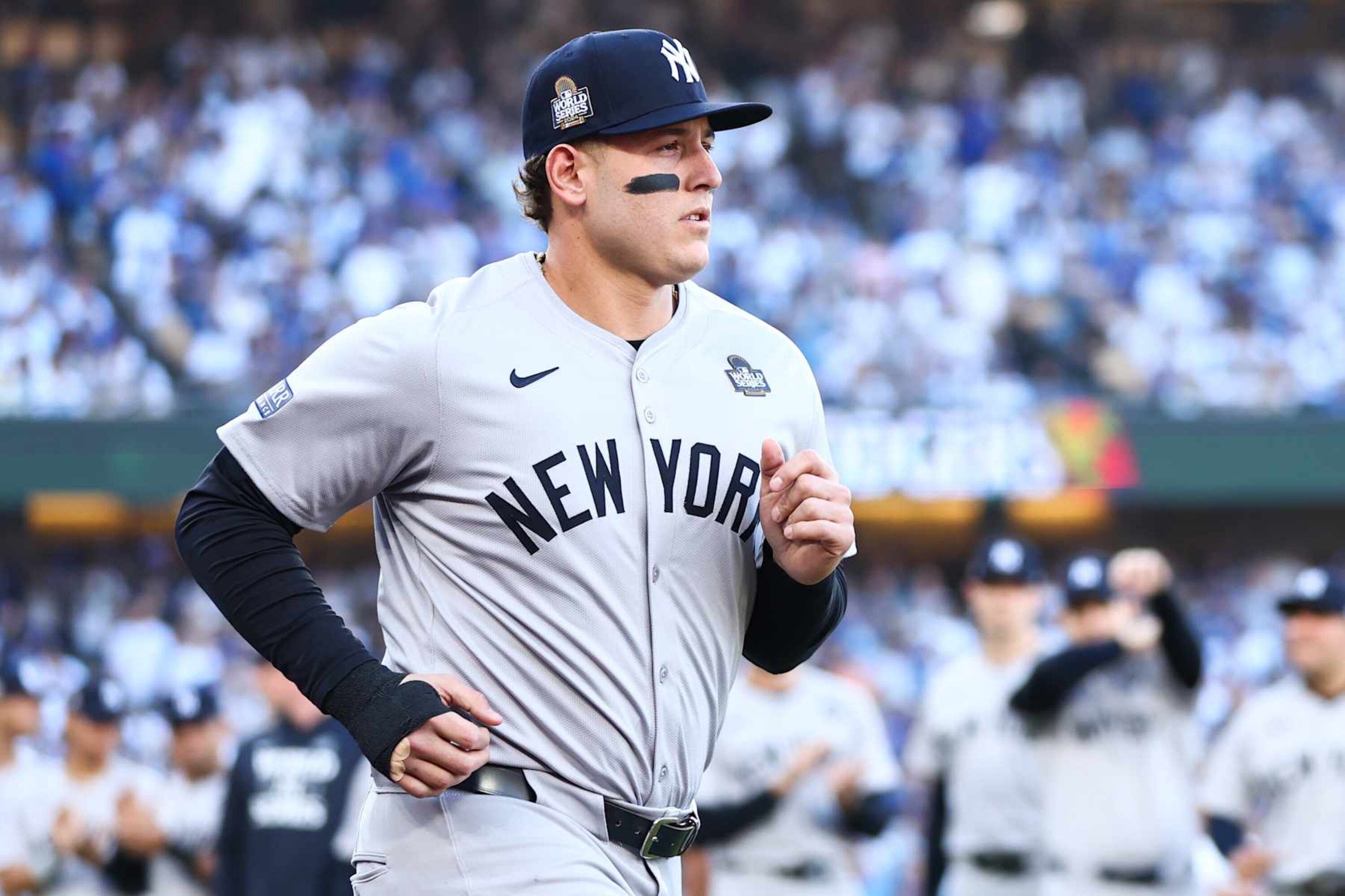 Anthony Rizzo Unsure of Yankees Contract: 'Talk with Cash, See What ...