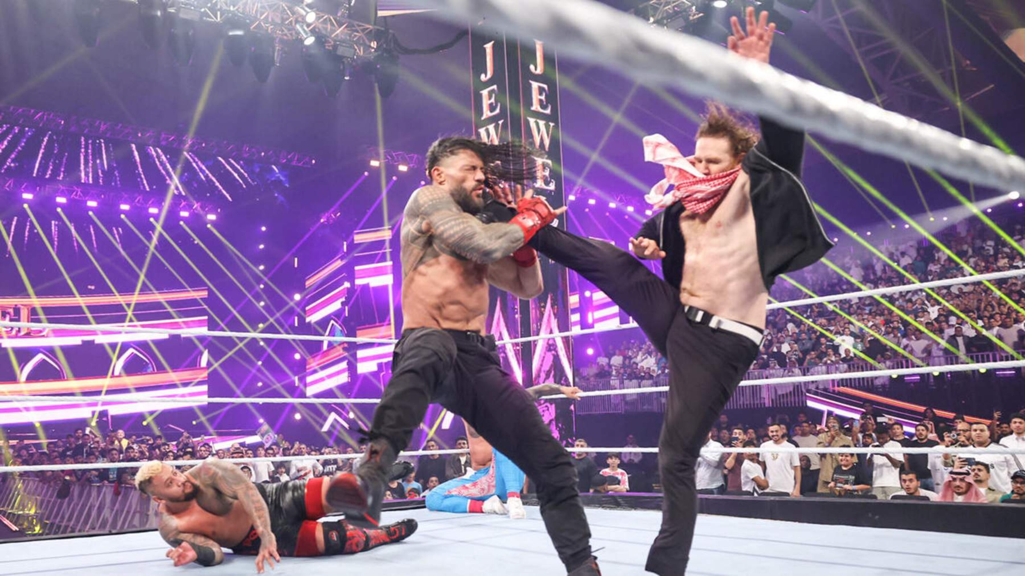 WWE SmackDown Results: Winners, Live Grades, Reaction and Highlights ...