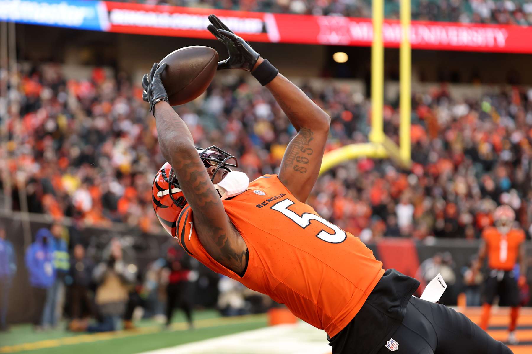 Patriots Insider: Tee Higgins Contract Will Be FA Priority; Will 'Offer ...