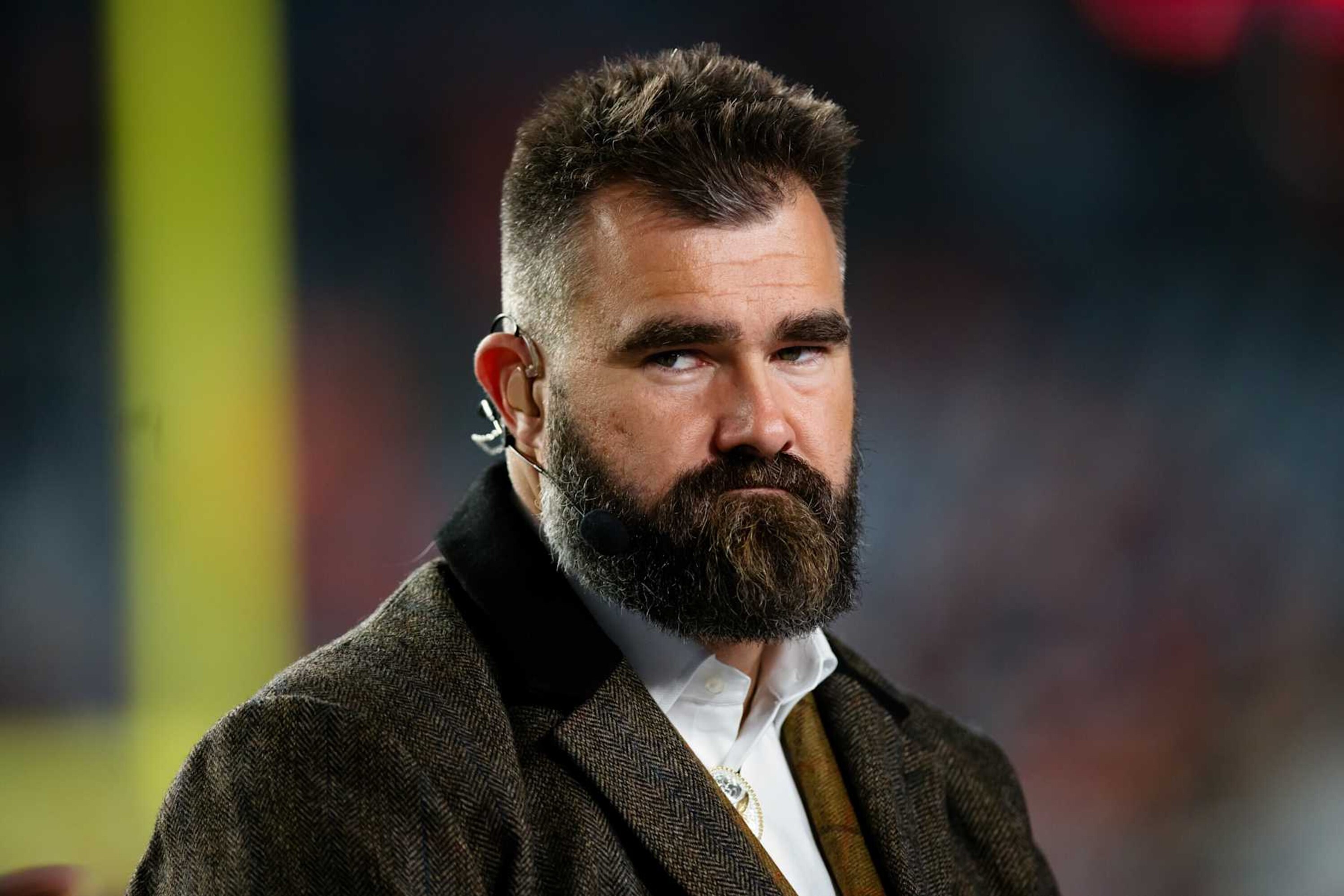 Penn State Police Close Investigation of Jason Kelce Phone-Smashing ...