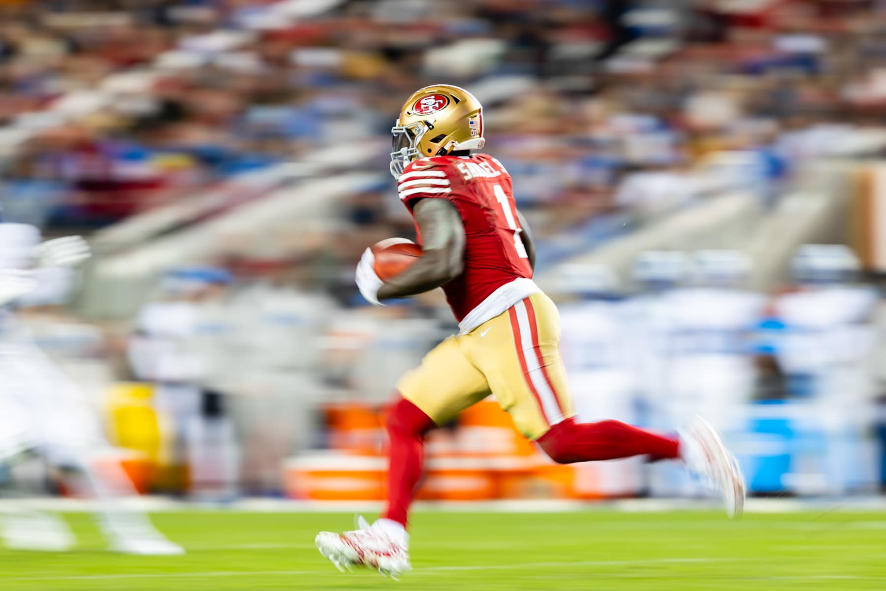 Tyreek Hill and 4 Other NFL Stars Who Might Get Traded in 2025 Offseason