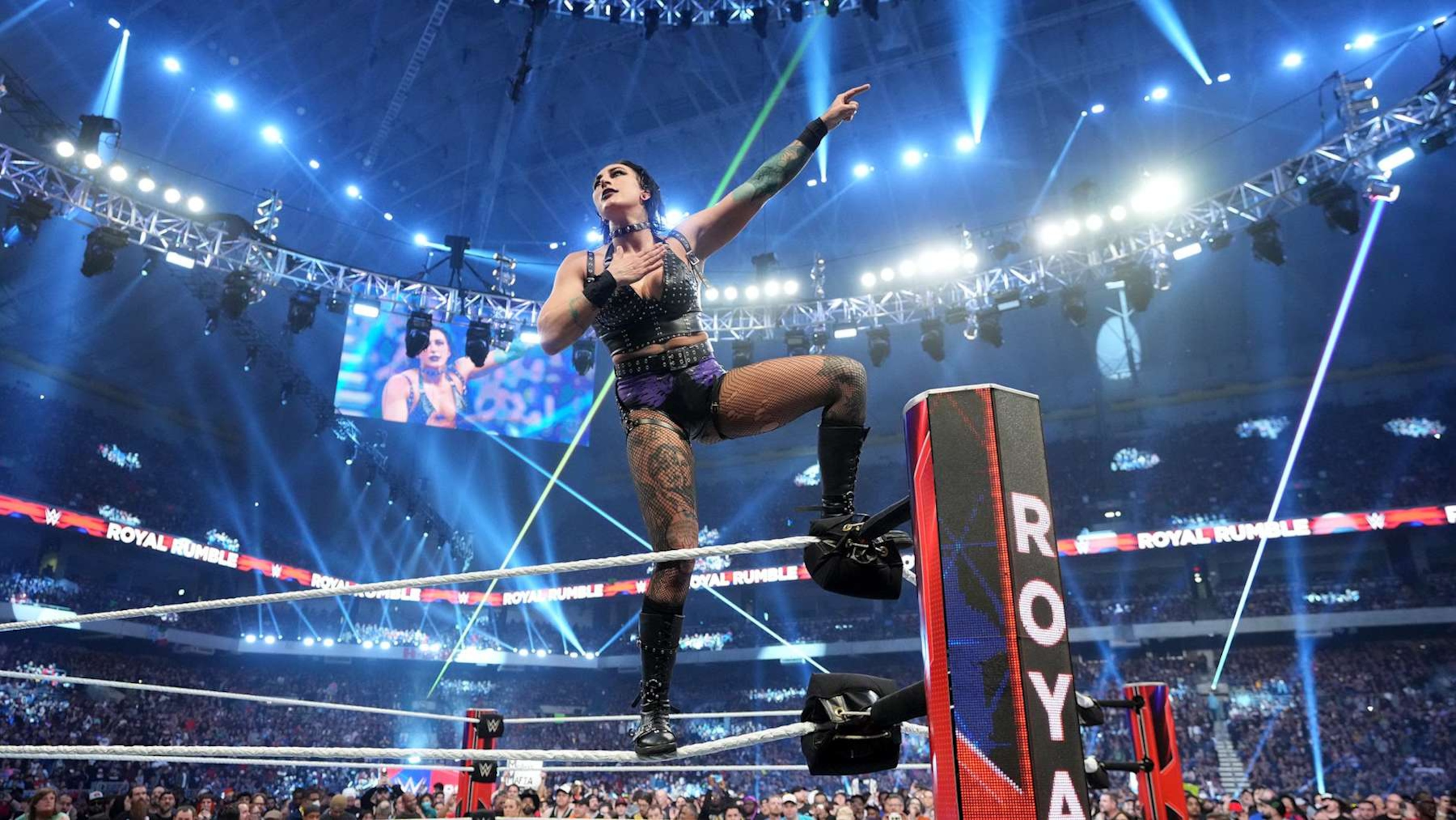 Power Ranking the Best 10 WWE Royal Rumble Matches in Recent History