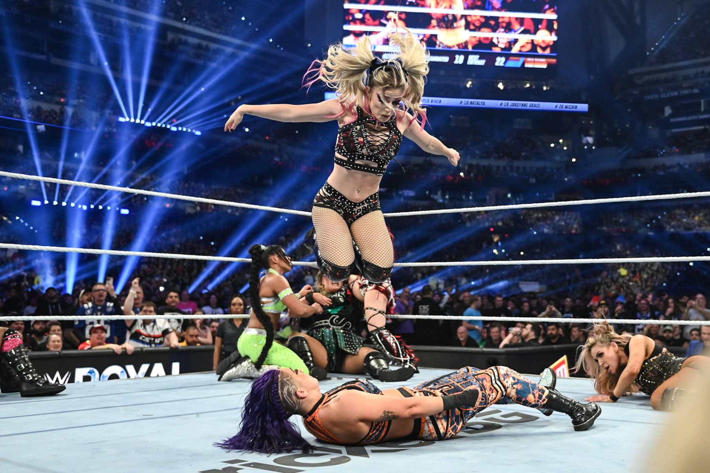 Video: Nikki Bella, Alexa Bliss Make Surprise Returns at 2025 WWE Royal ...