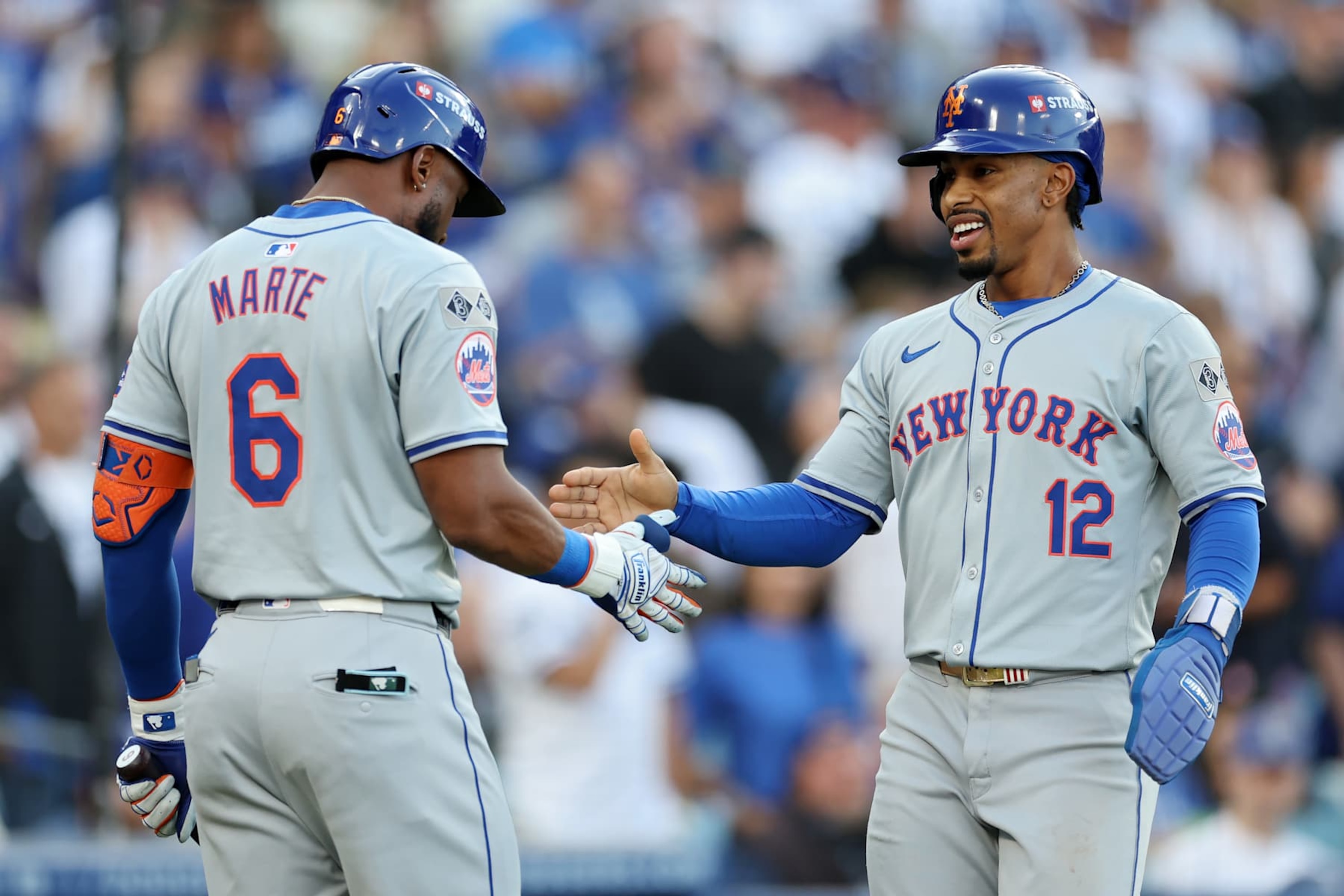 Photo: Mets' Gray Road Uniforms Get Update for 2025 Season with Orange ...