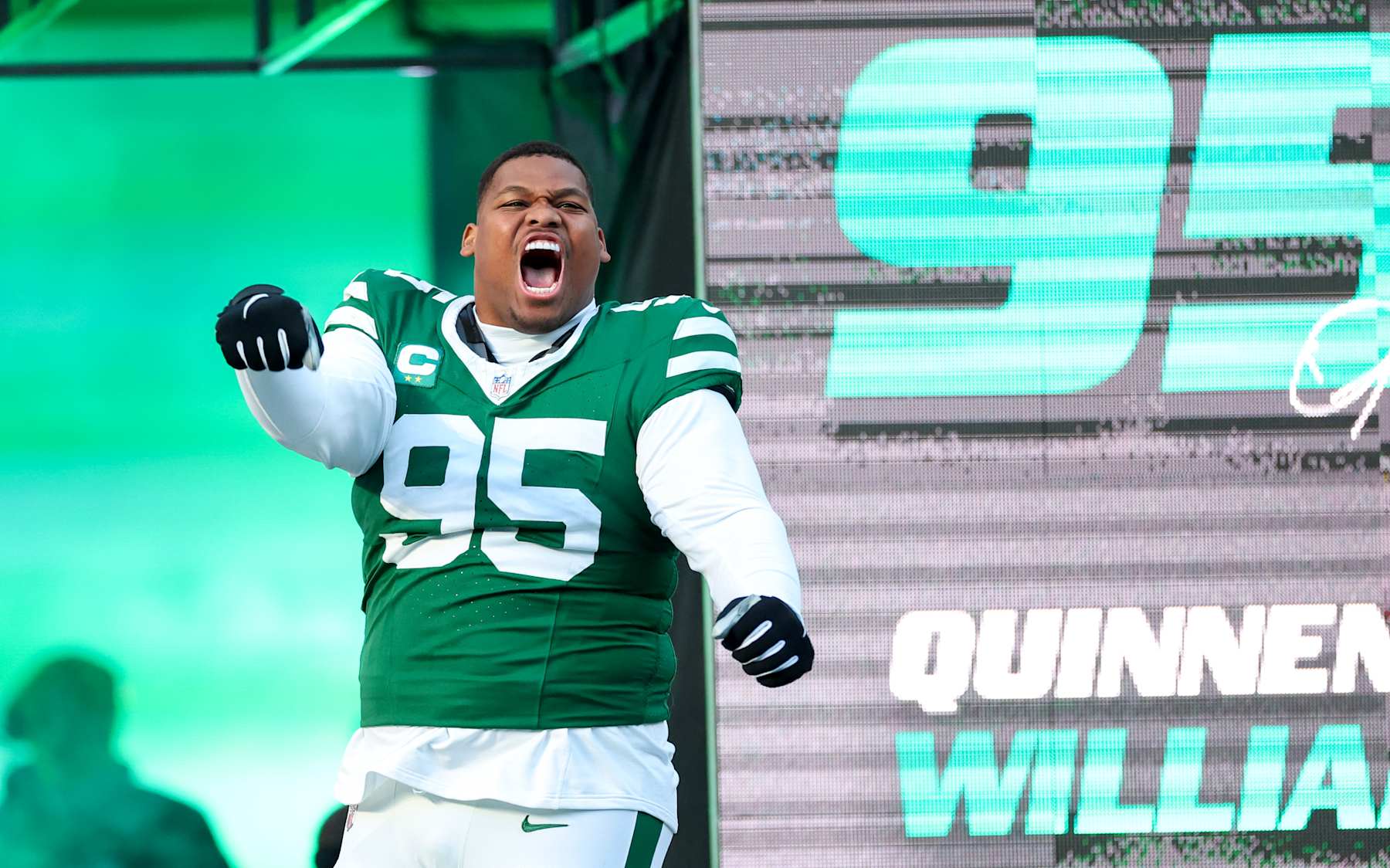 Jets' Quinnen Williams Makes Cryptic Post Amid Aaron Rodgers, Davante ...