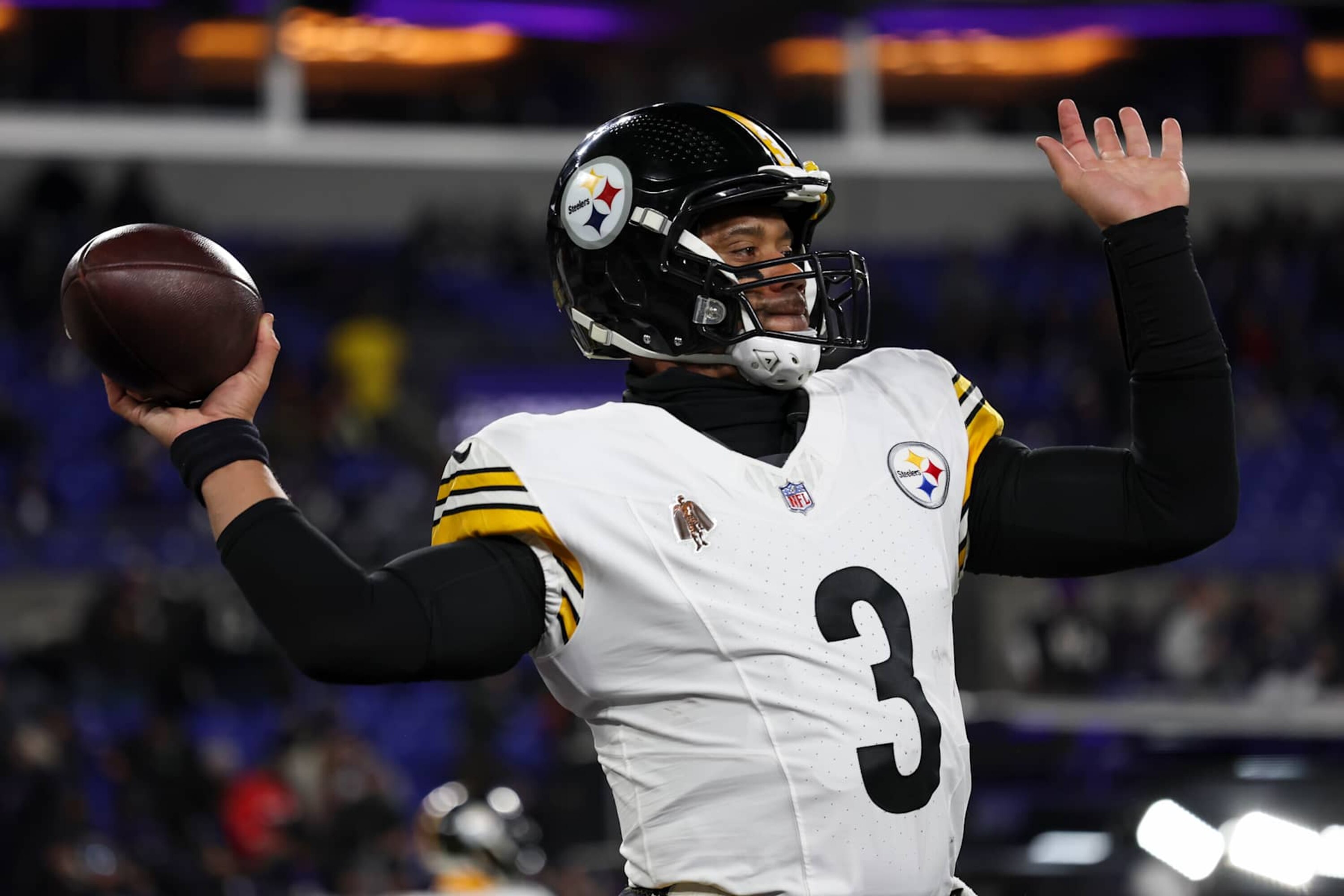 Schefter: Russell Wilson 'Definitely' Feels He'll Sign Steelers ...