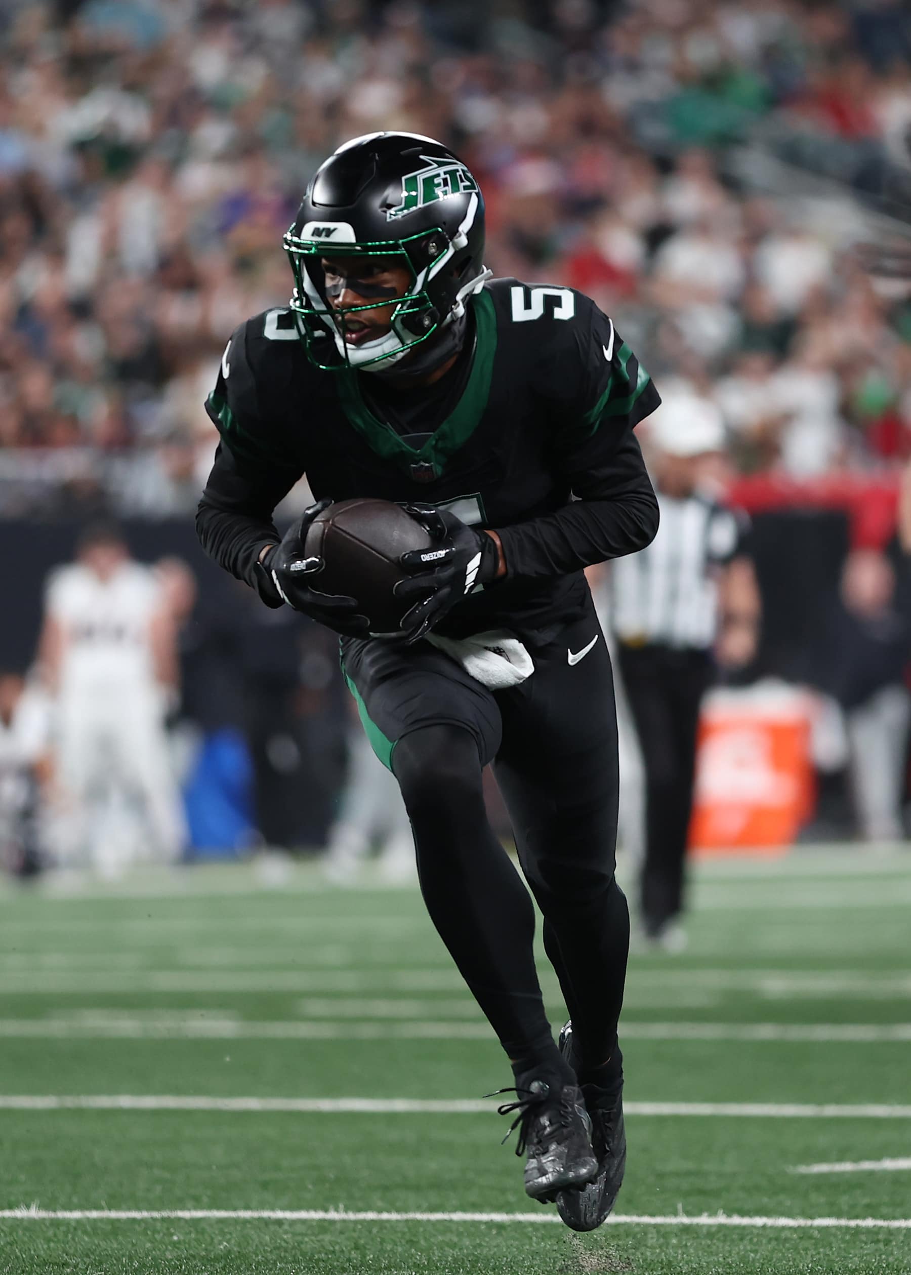 Video: Jets' Garrett Wilson Stuns NFL Fans with Highlight-Reel 1-Handed ...