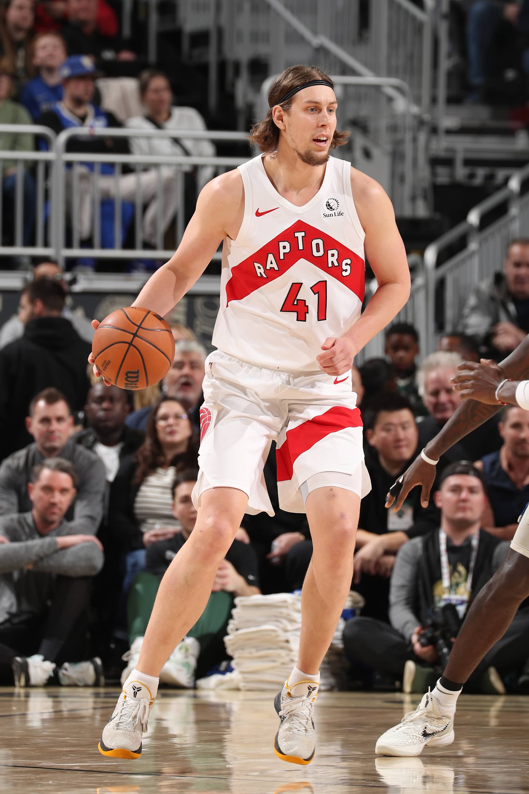 NBA Trade Rumors: Latest on Raptors' Kelly Olynyk, Chris Boucher Ahead ...