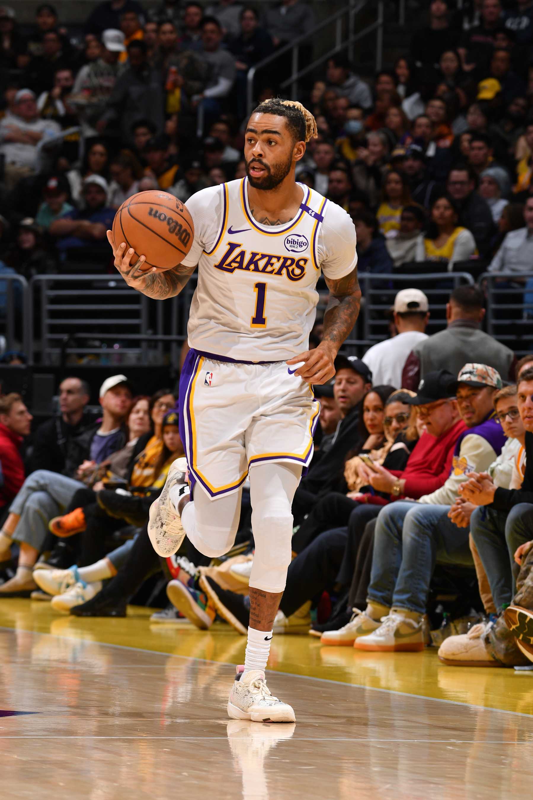 Lakers Fans Applaud Rumored D'Angelo Russell Trade as LA Lands Dorian ...