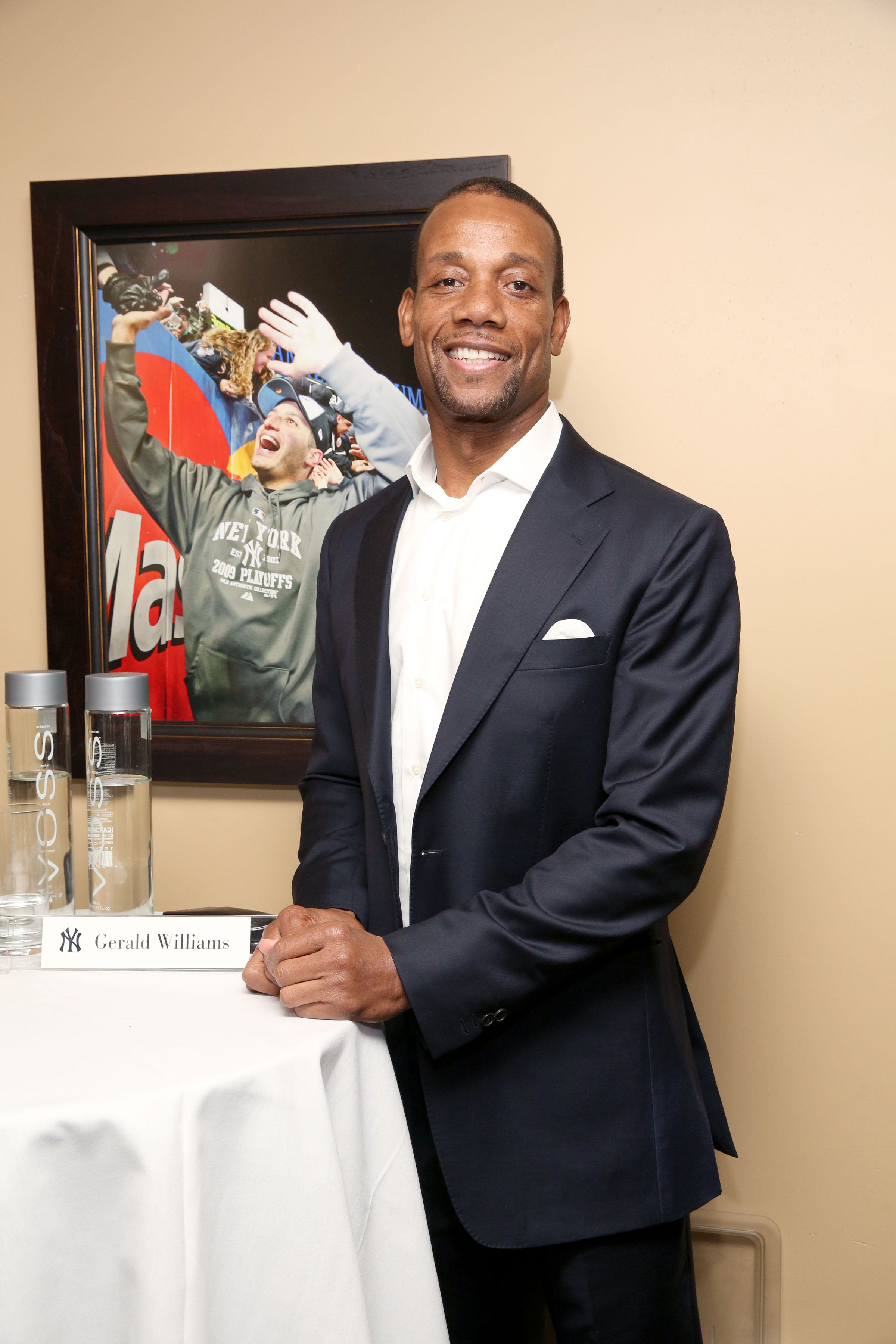 Gerald Williams, Former Yankees Outfielder, Dies at 55